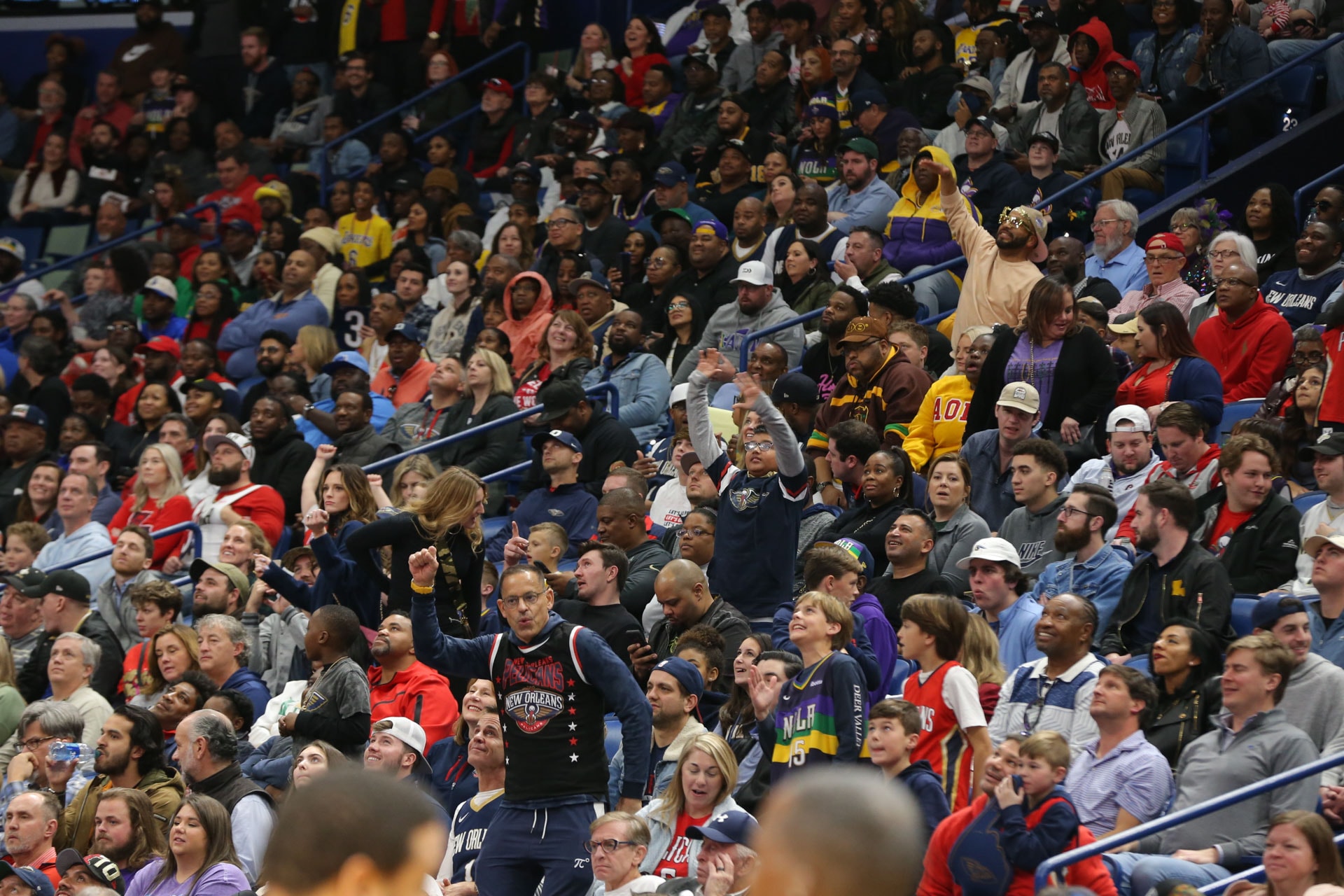 Photos: Pelicans vs. Lakers | Fans and Entertainment 2/4/23 Photo ...