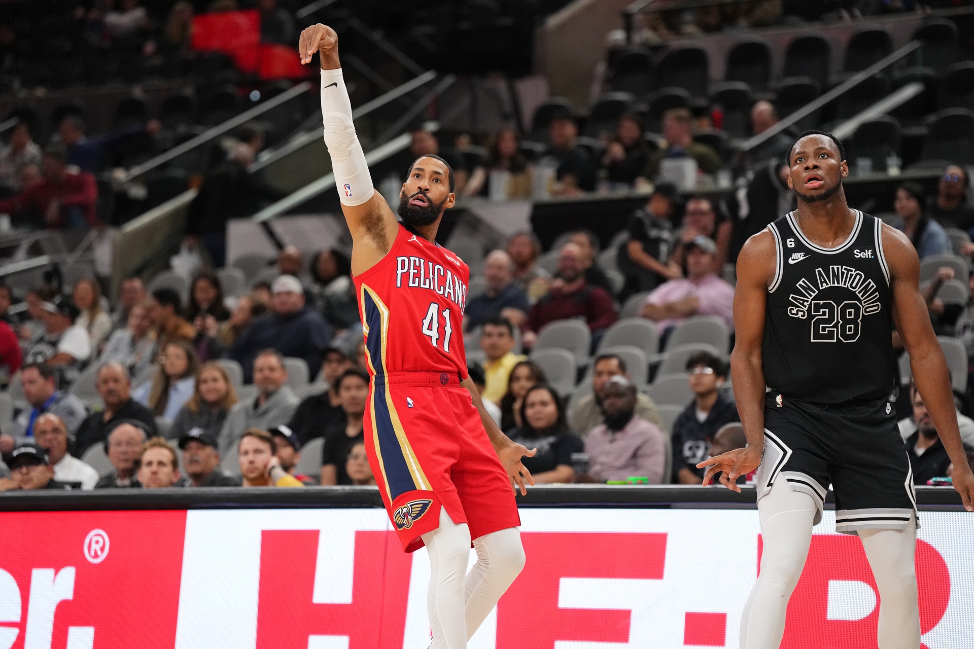 Photos: Garrett Temple 2022‑23 Season in Review Photo Gallery | NBA.com