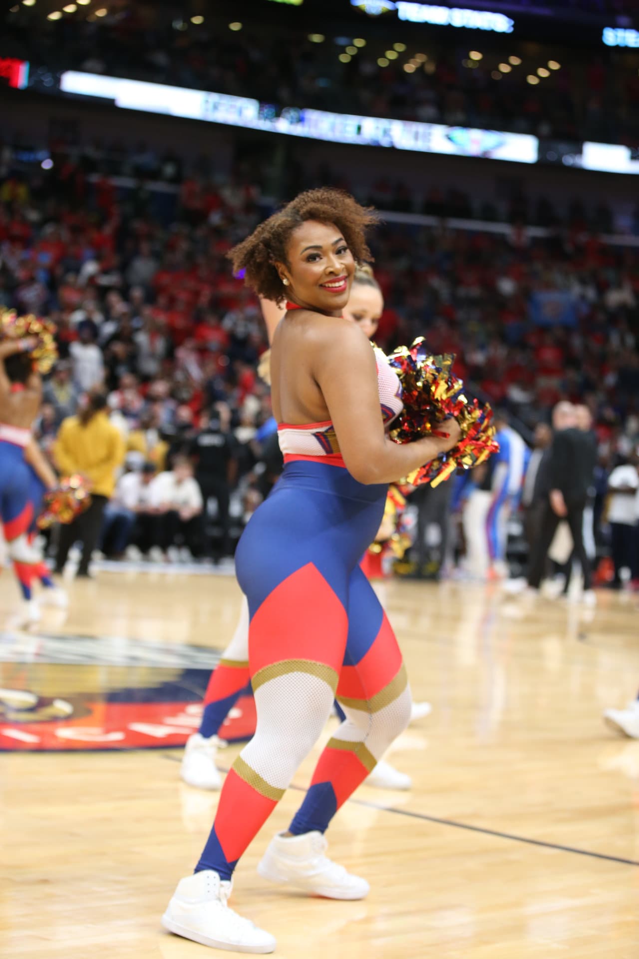 Pelicans vs. Thunder NBA Play-In Game Entertainment & Fan Photos 4/12 ...