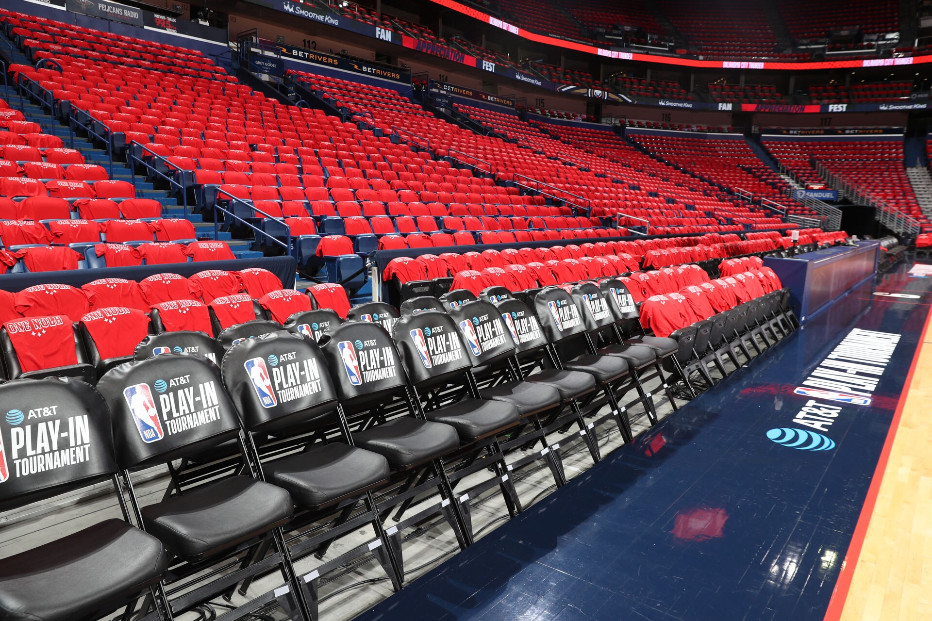 Photos: Pelicans vs. Thunder NBA Play-In | Pregame inside the Smoothie ...