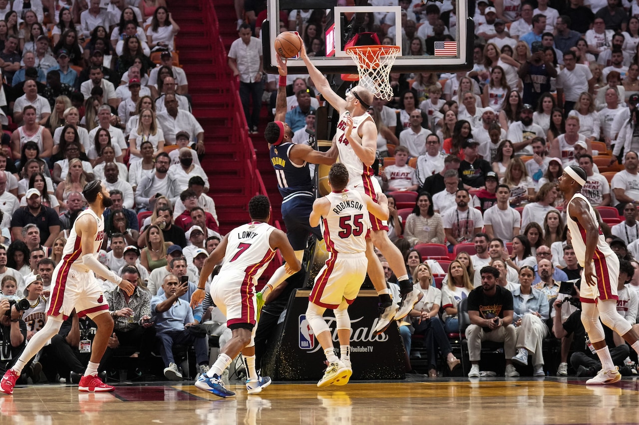 Pelicans center Cody Zeller | 5 Things to Know