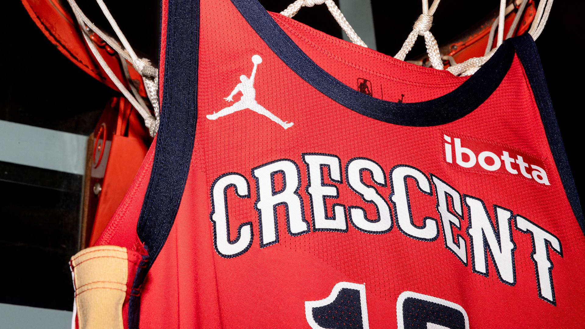 First Look: Pelicans 2023-24 Statement Edition uniform Photo Gallery | NBA.com