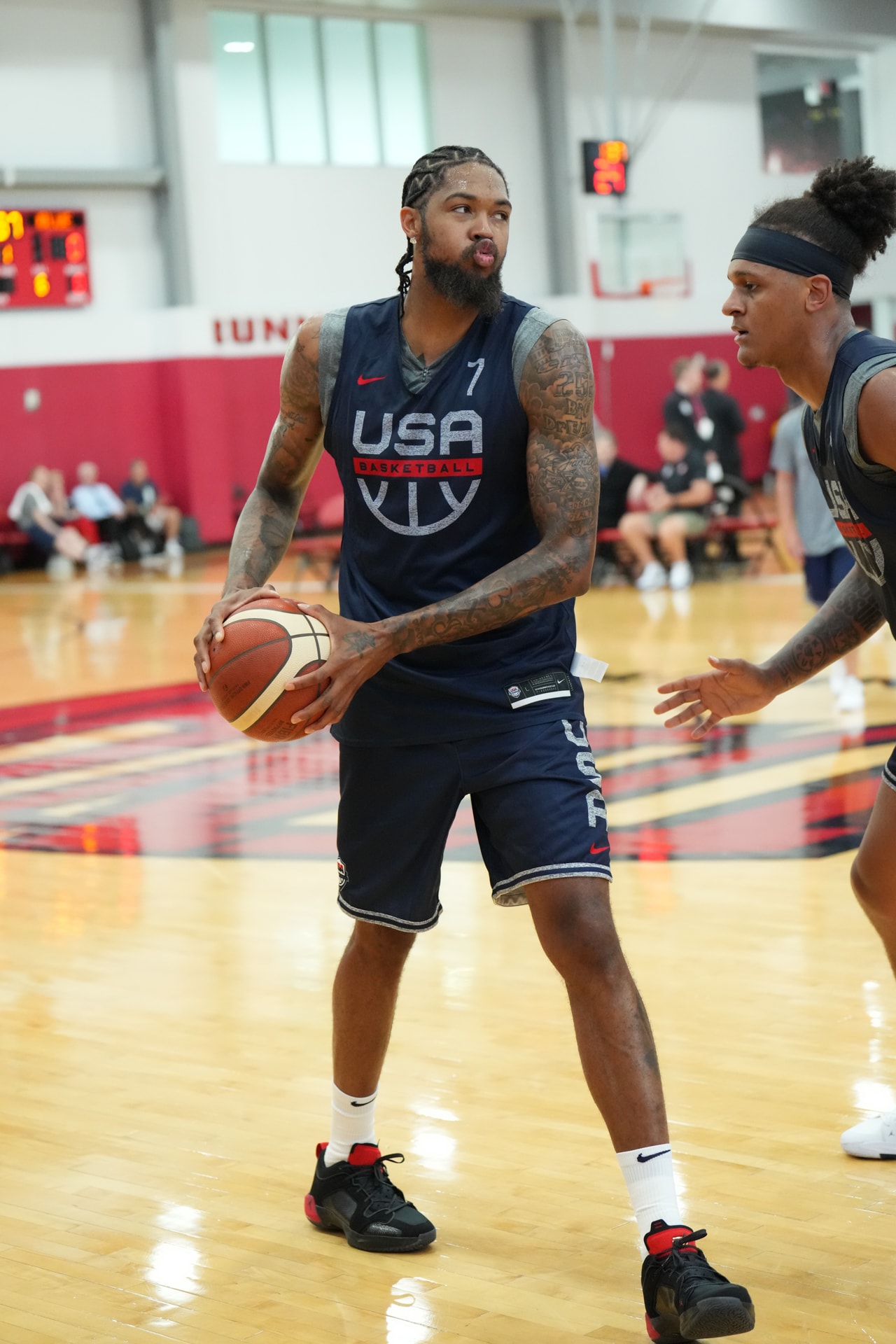Photos: Brandon Ingram practices with USA Basketball
