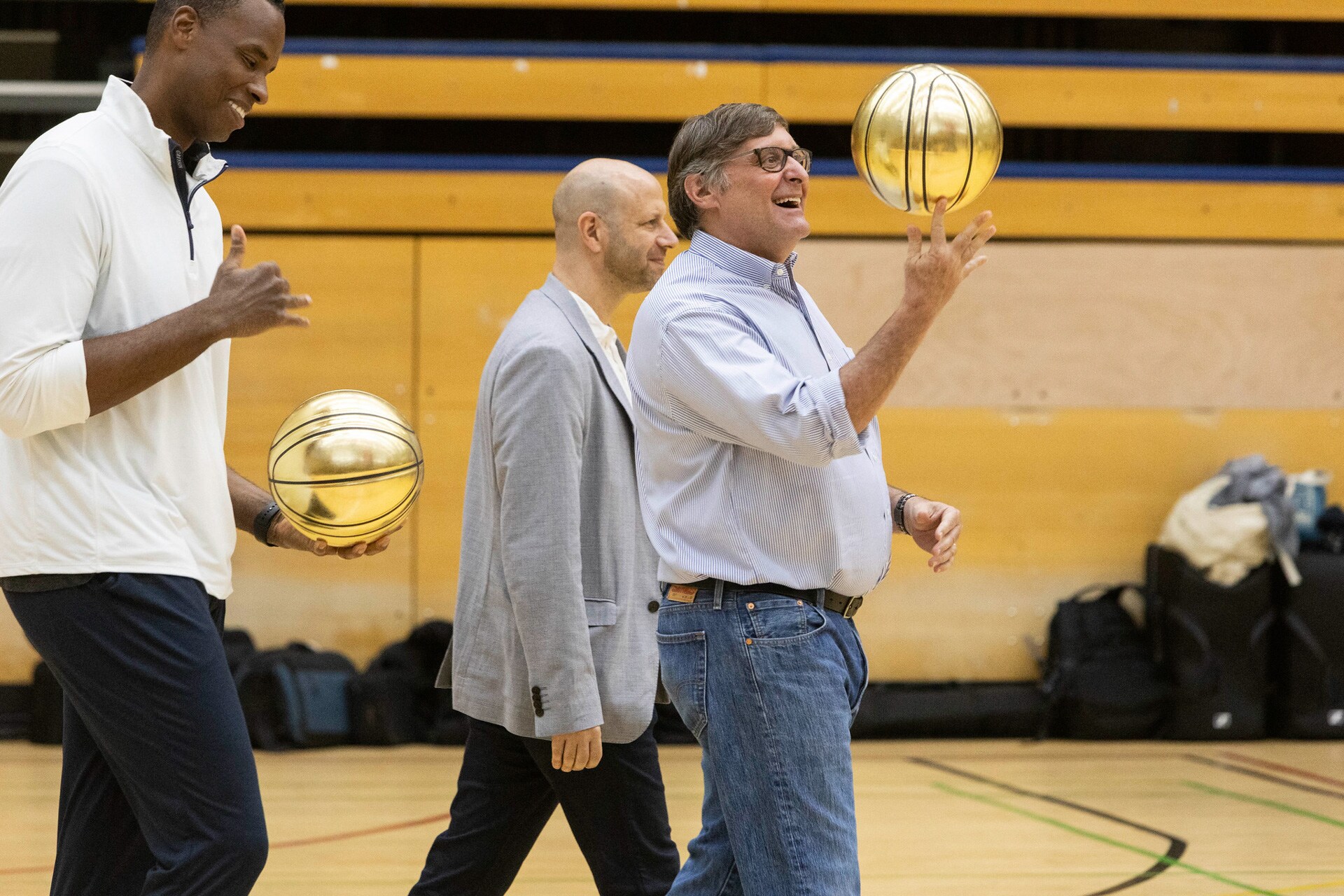 Photos: Jarron Collins serves as youth camp coach with London Lions ...