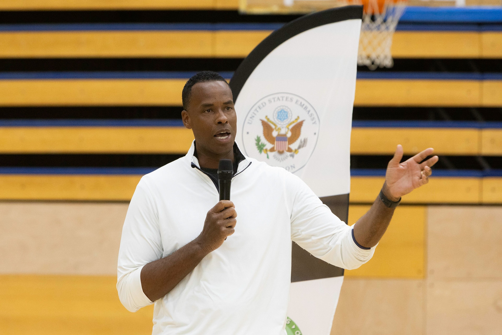 Photos: Jarron Collins serves as youth camp coach with London Lions ...