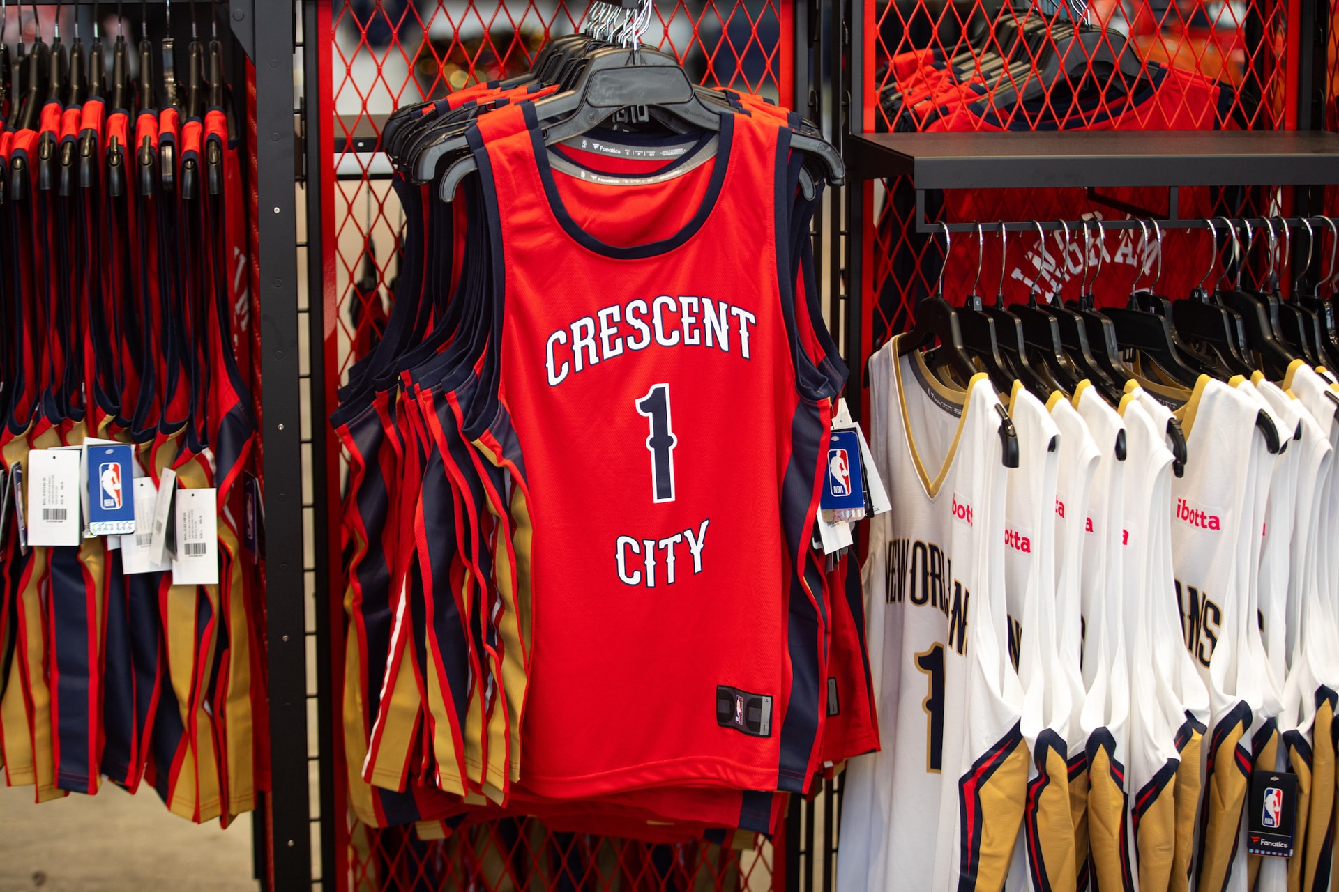 Photos: Pelicans Team Store at the Smoothie King Center prepares for ...
