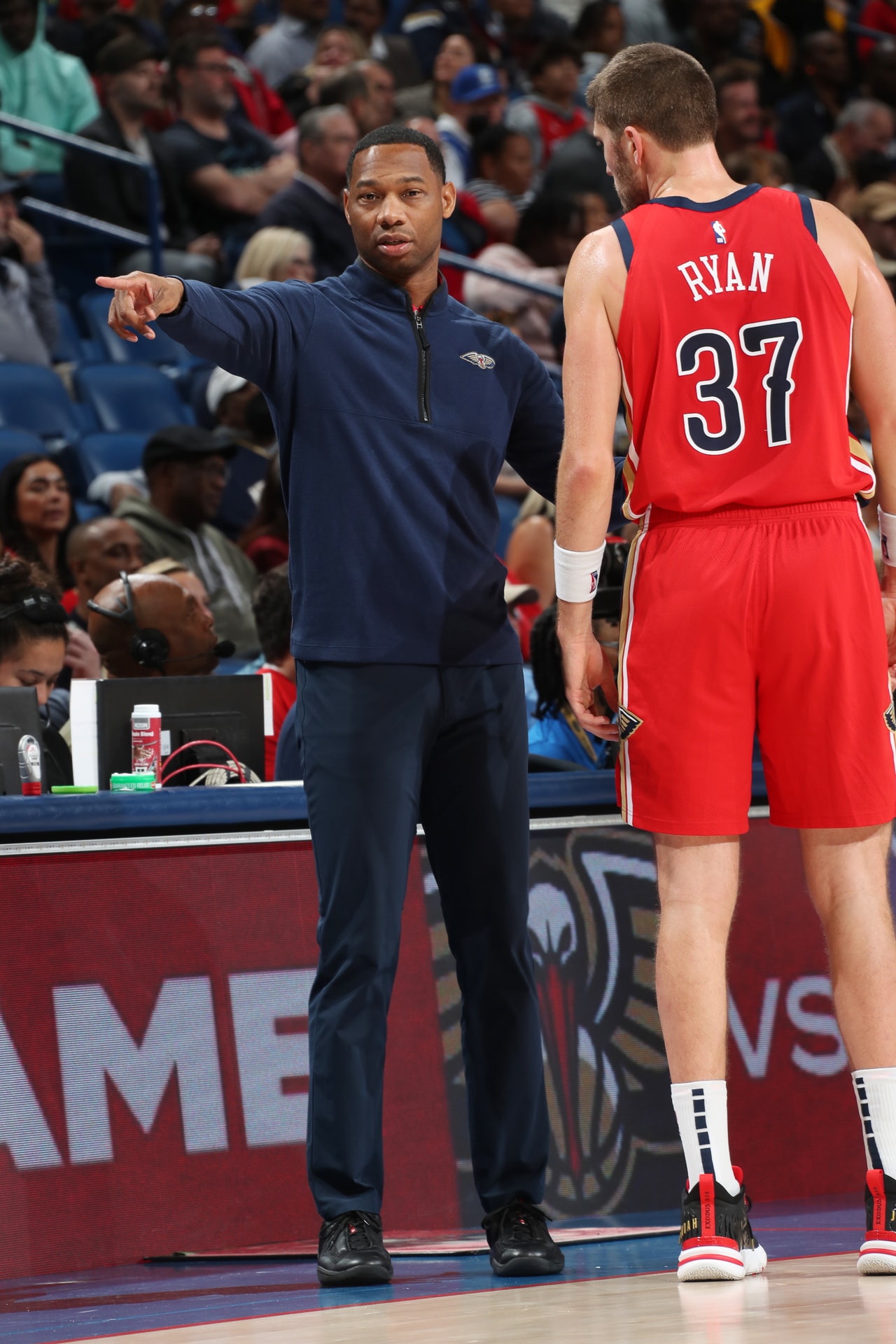 Photos: Pelicans vs Timberwolves | Game Action 11/18/2023 | New Orleans ...