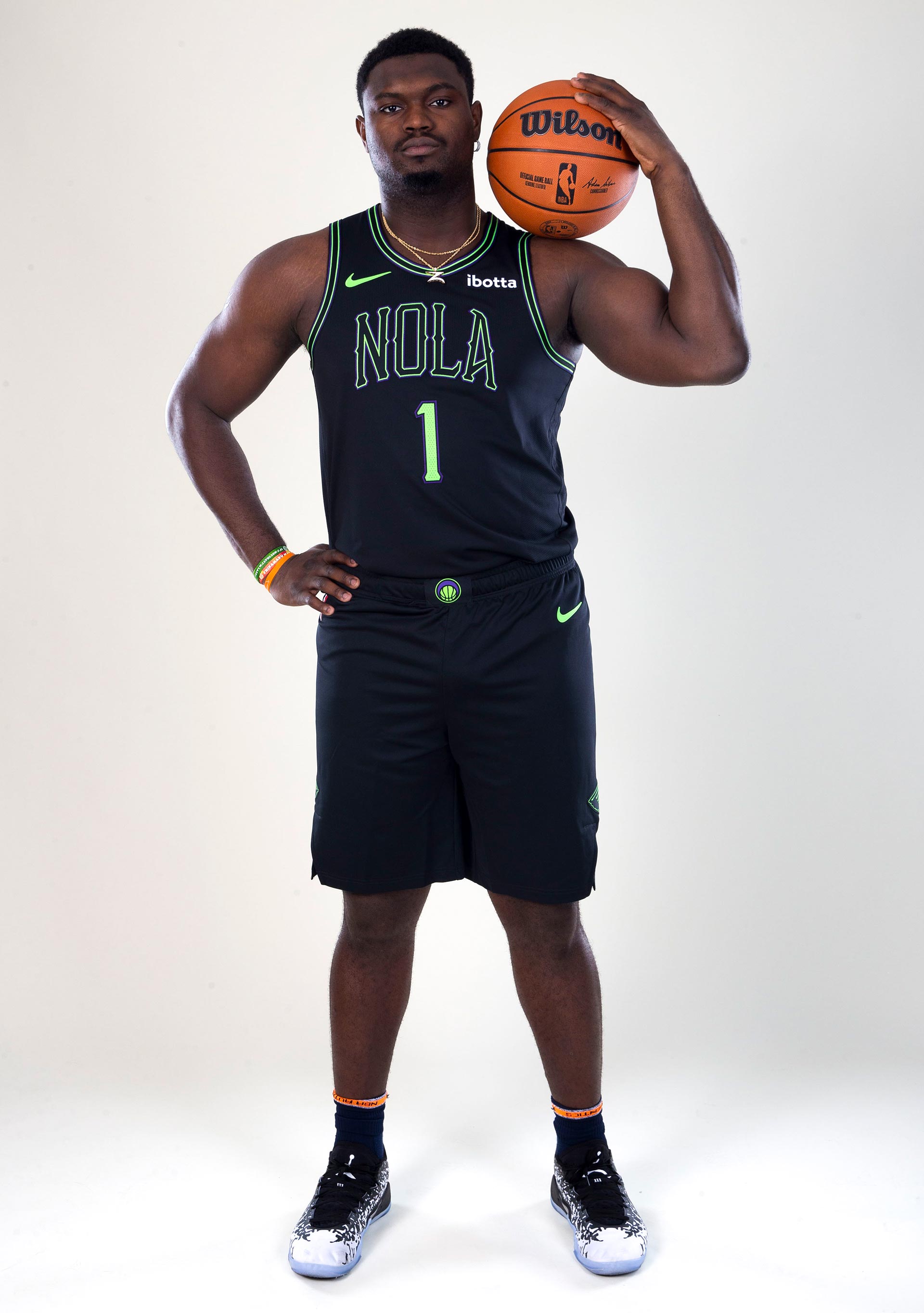 Photos: Pelicans unveil 2023-24 City Edition uniform Photo Gallery ...