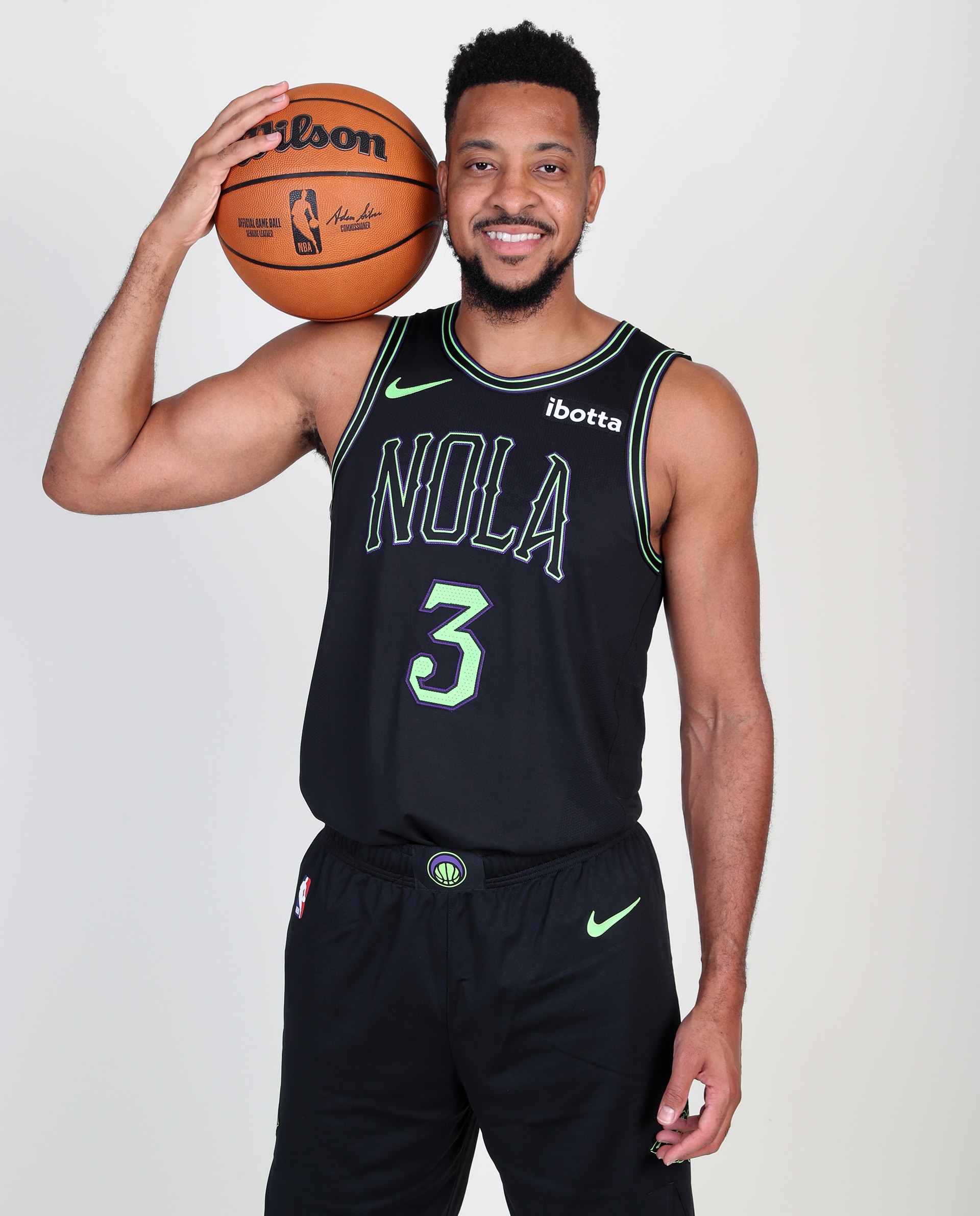 Photos: Pelicans unveil 2023-24 City Edition uniform Photo Gallery ...