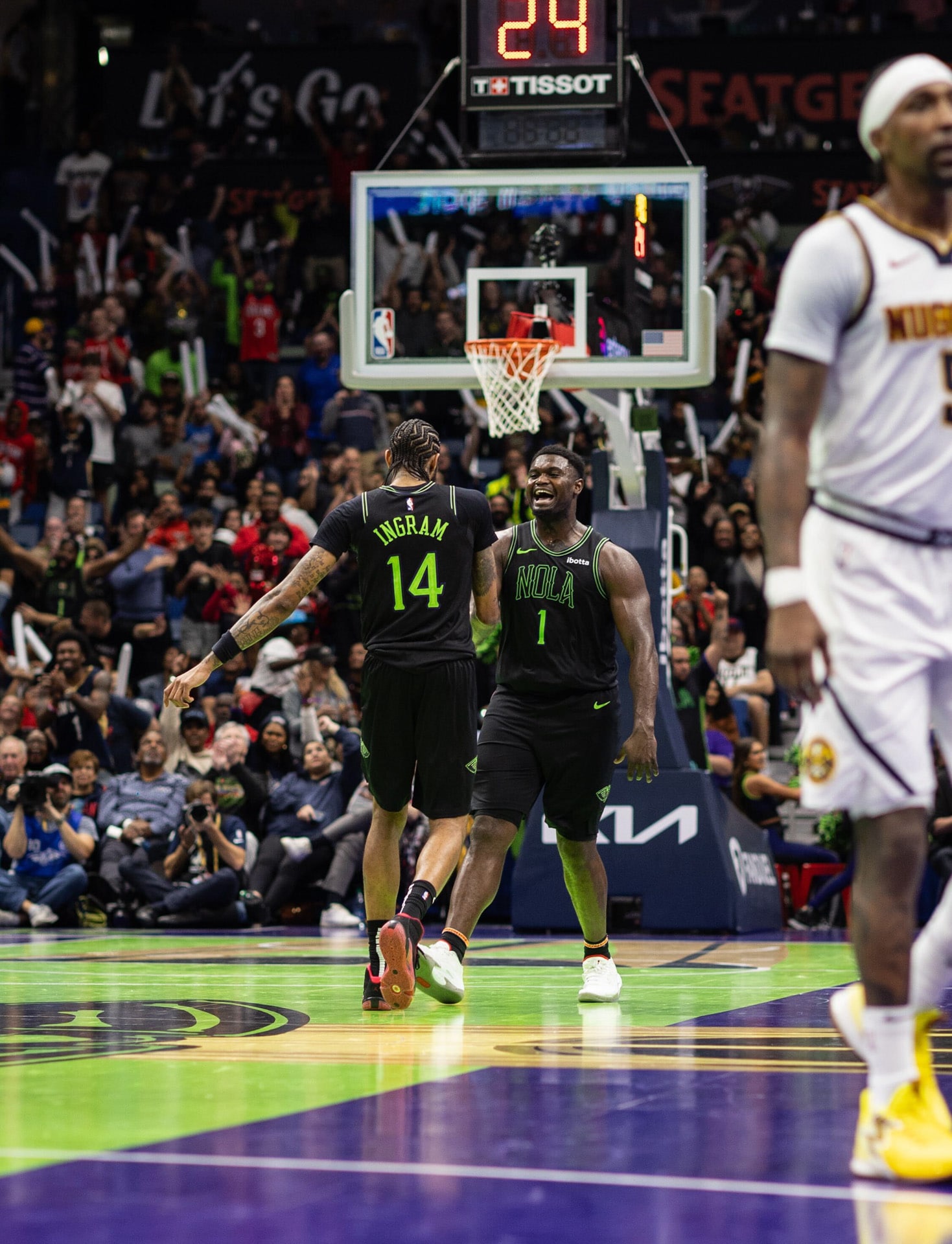 Photos: Pelicans vs Nuggets | Game Action 11/17/2023 Photo Gallery ...