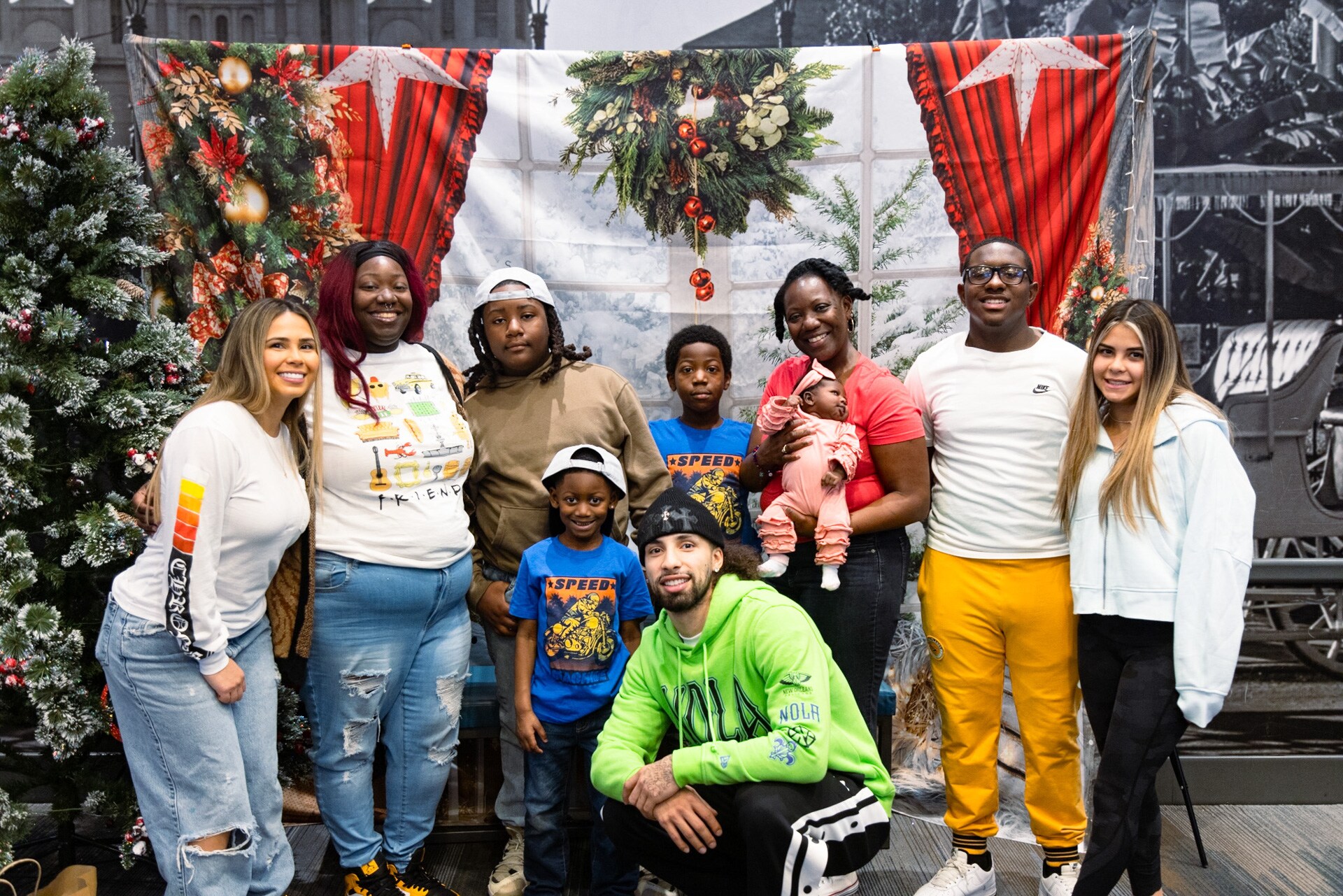 Photos: Jose Alvarado hosts YEP families at Dave and Busters | New ...