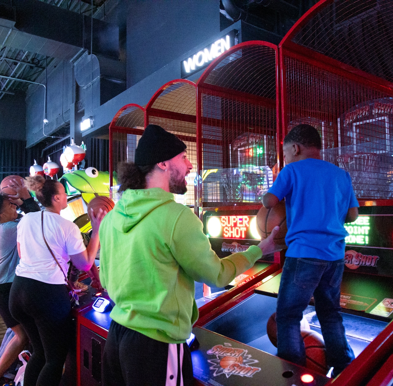 Photos: Jose Alvarado hosts YEP families at Dave and Busters | New ...