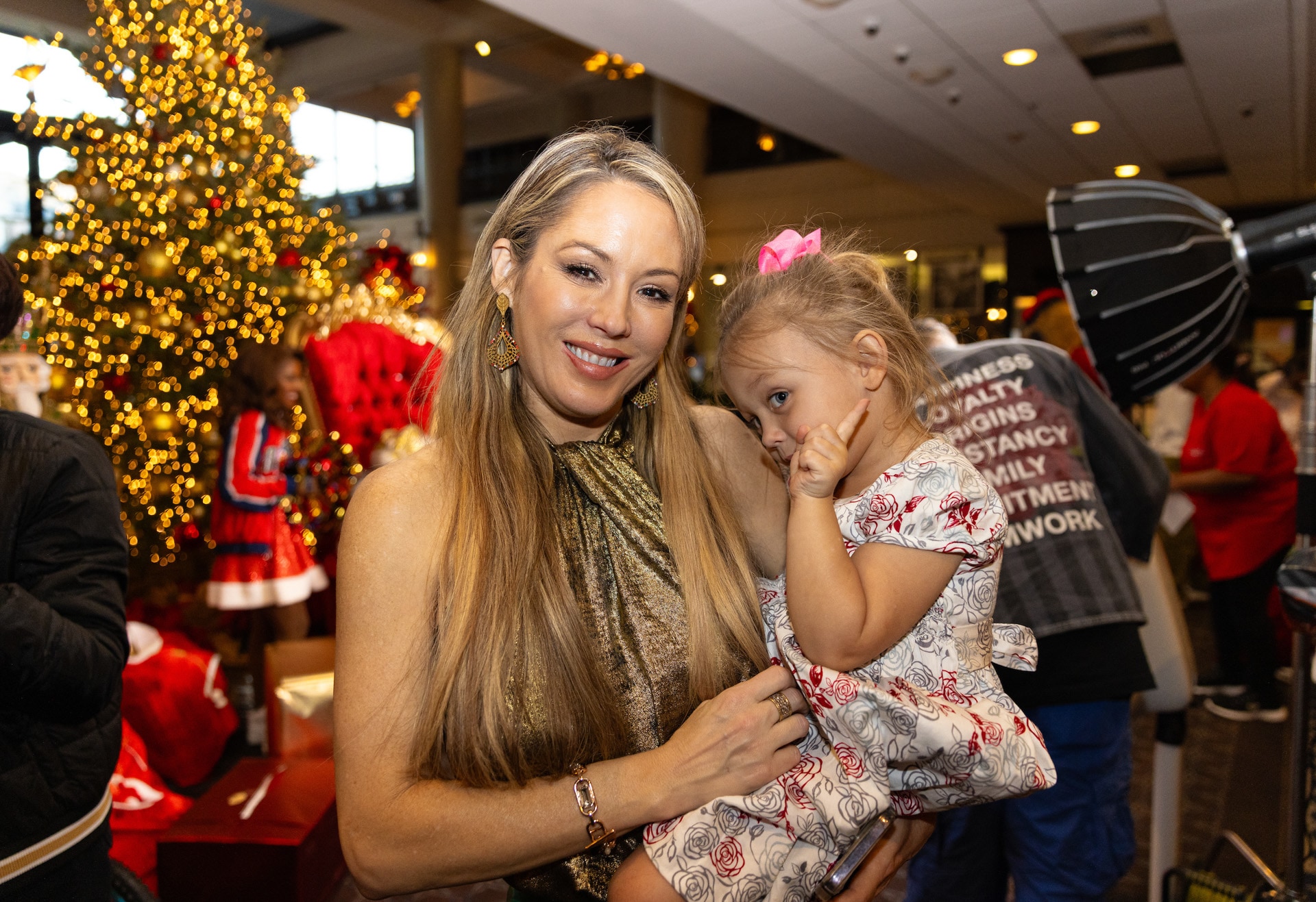 Photos: Kira Lewis Jr., Pelicans, and Sideline Pass with Jennifer Hale ...