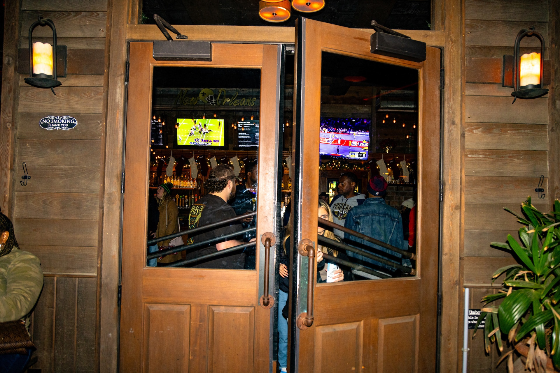 Photos: Pelicans watch party at Wrong Iron | In-Season Tournament ...