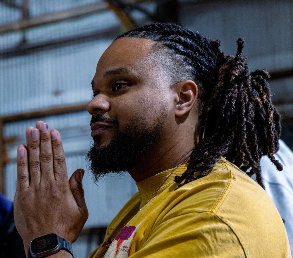 Pelicans players collaborate with artist BMike and Eternal Seeds to ...