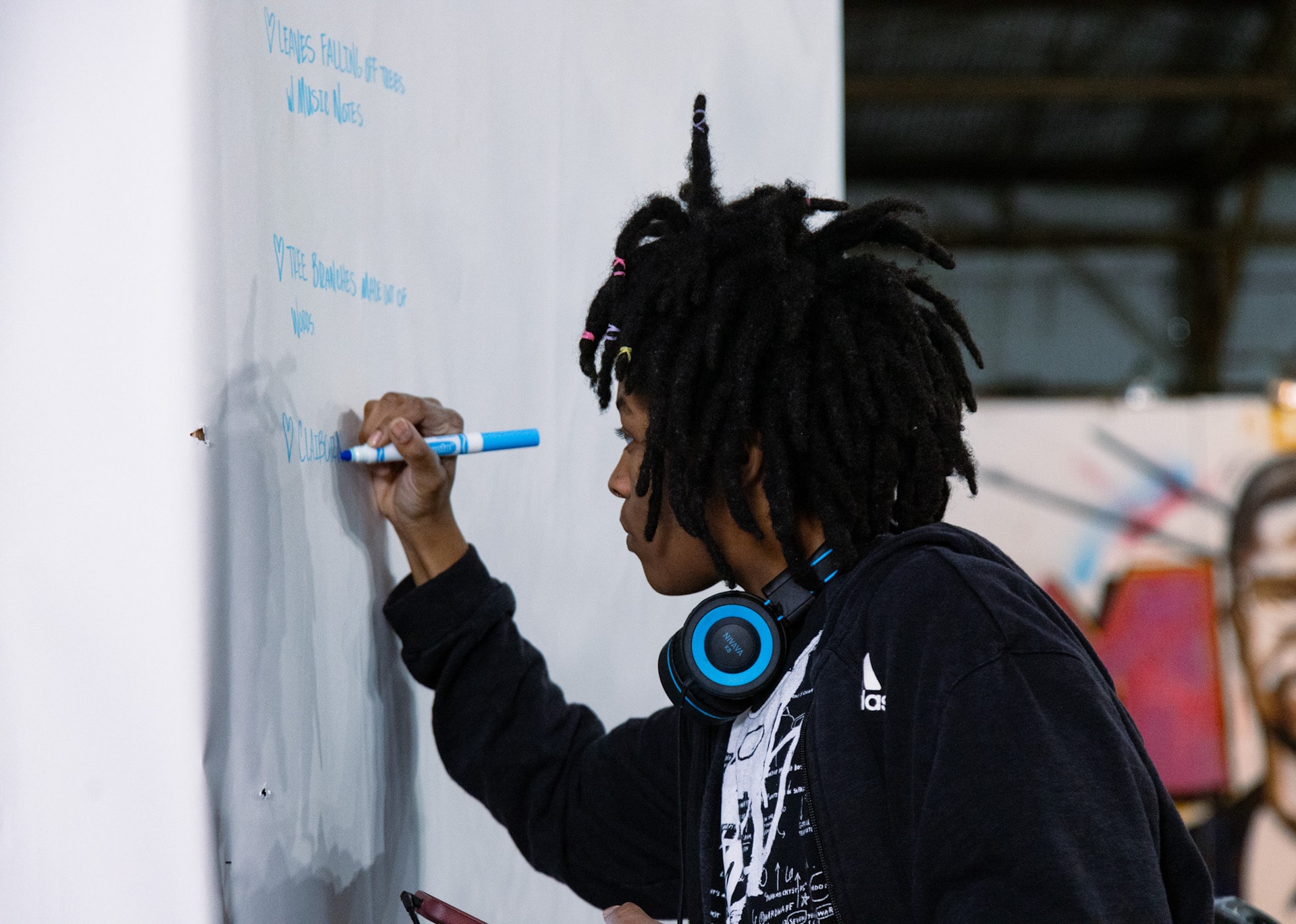 Pelicans players collaborate with artist BMike and Eternal Seeds to ...