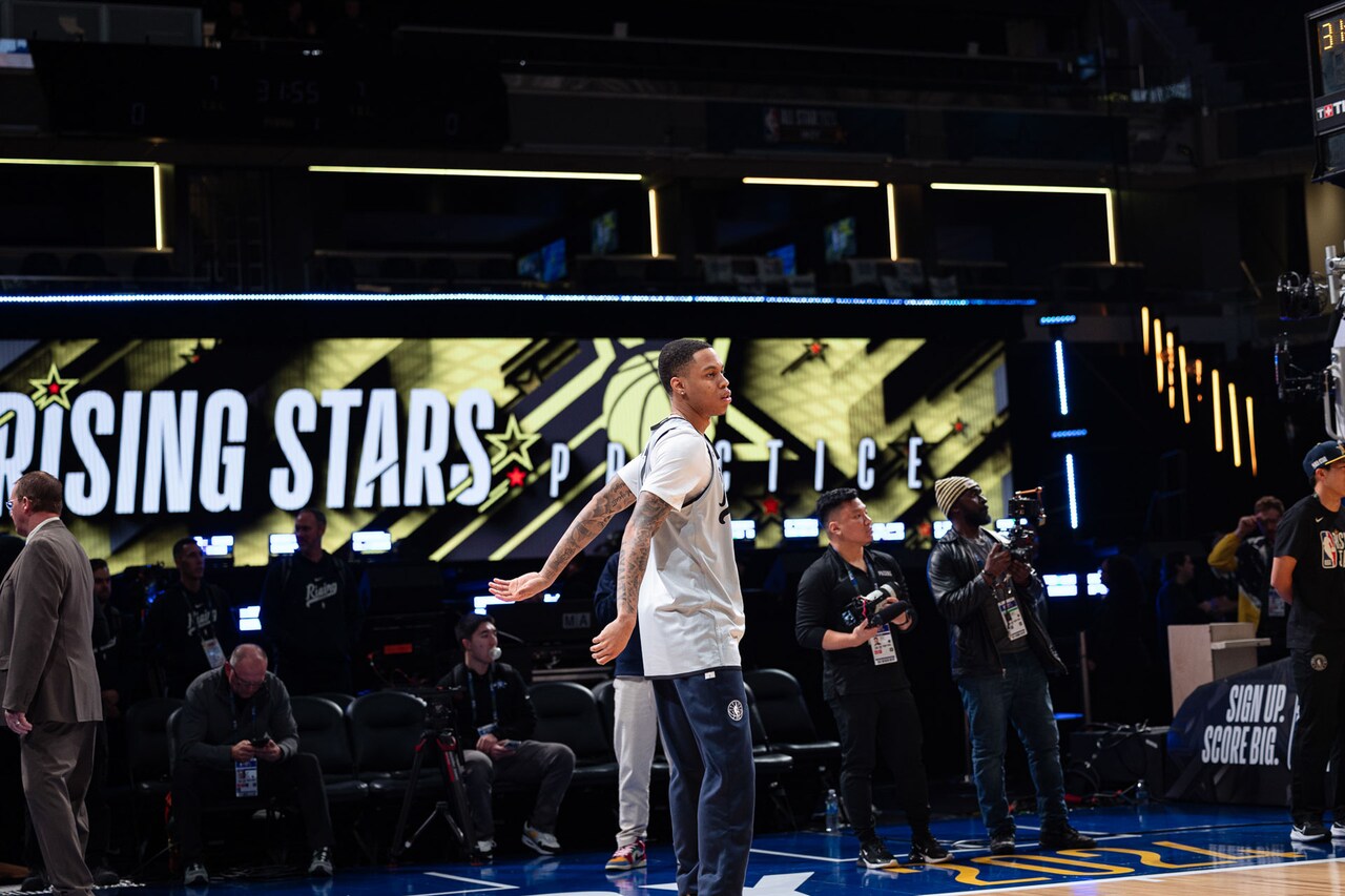 Photos: Jordan Hawkins at 2024 NBA Rising Stars practice | New Orleans ...