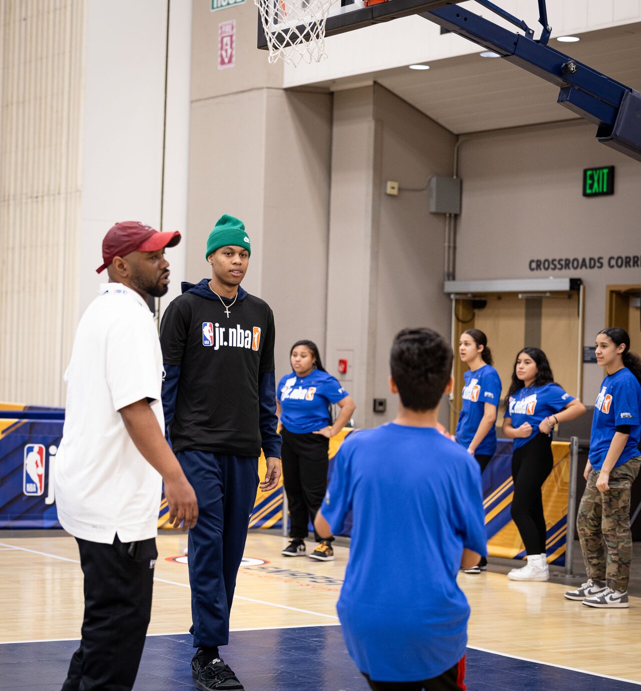 Photos: Jordan Hawkins at Jr. NBA Day | 2024 All-Star Weekend | New ...