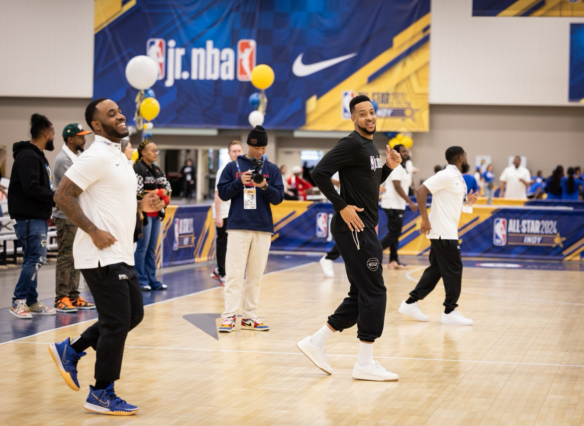 Photos: CJ McCollum at Jr. NBA Day | 2024 All-Star Weekend Photo ...