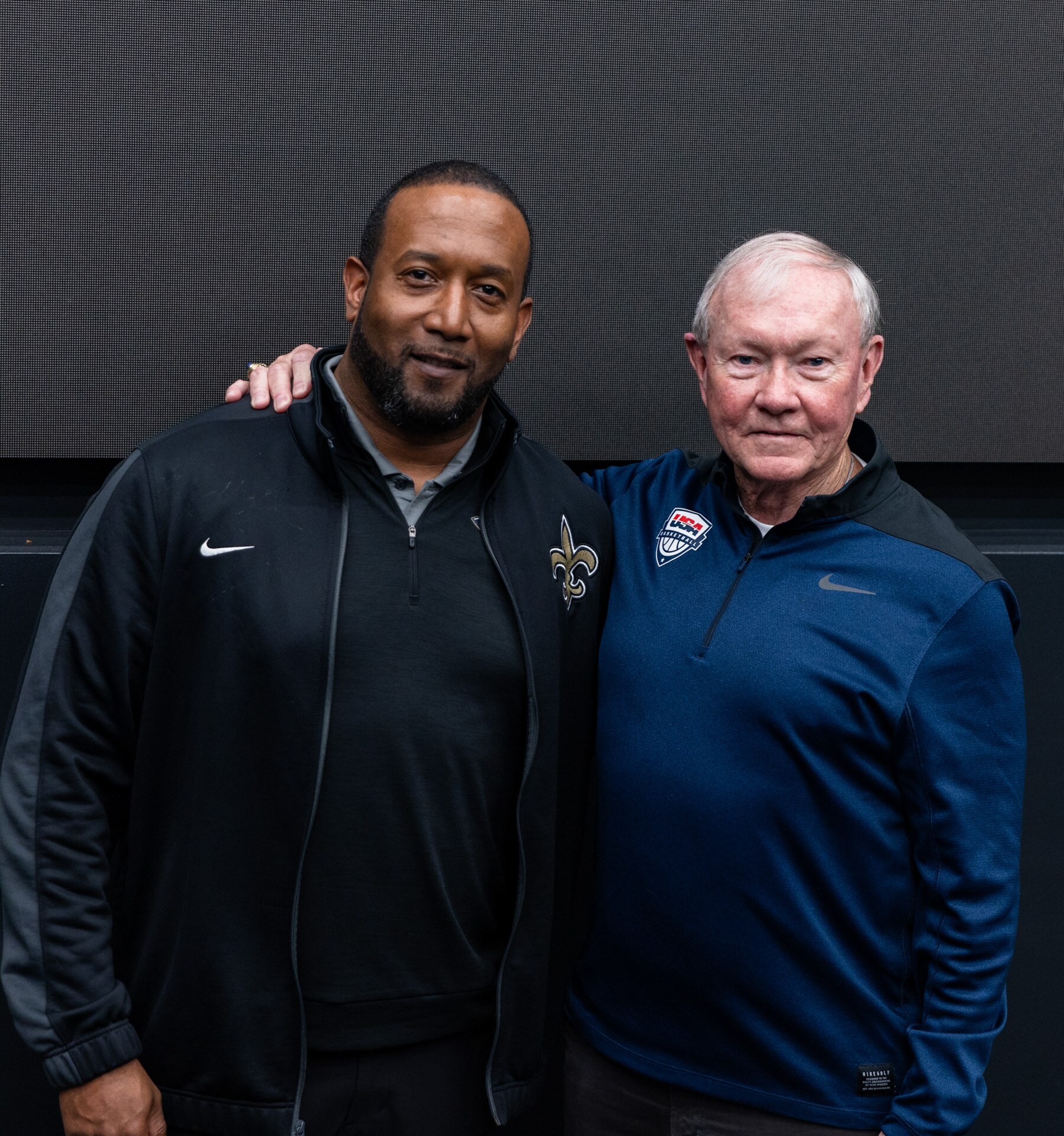 Photos: General Martin Dempsey hosts leadership discussion with ...