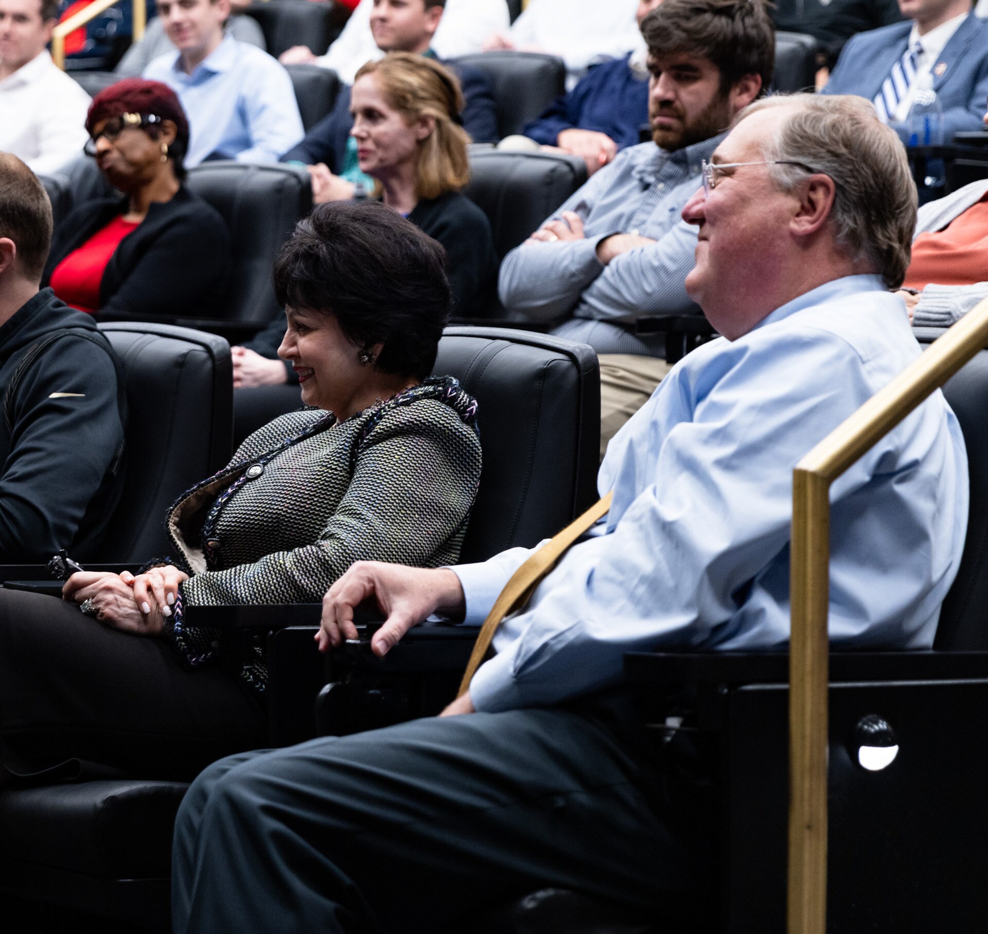 Photos: General Martin Dempsey hosts leadership discussion with ...