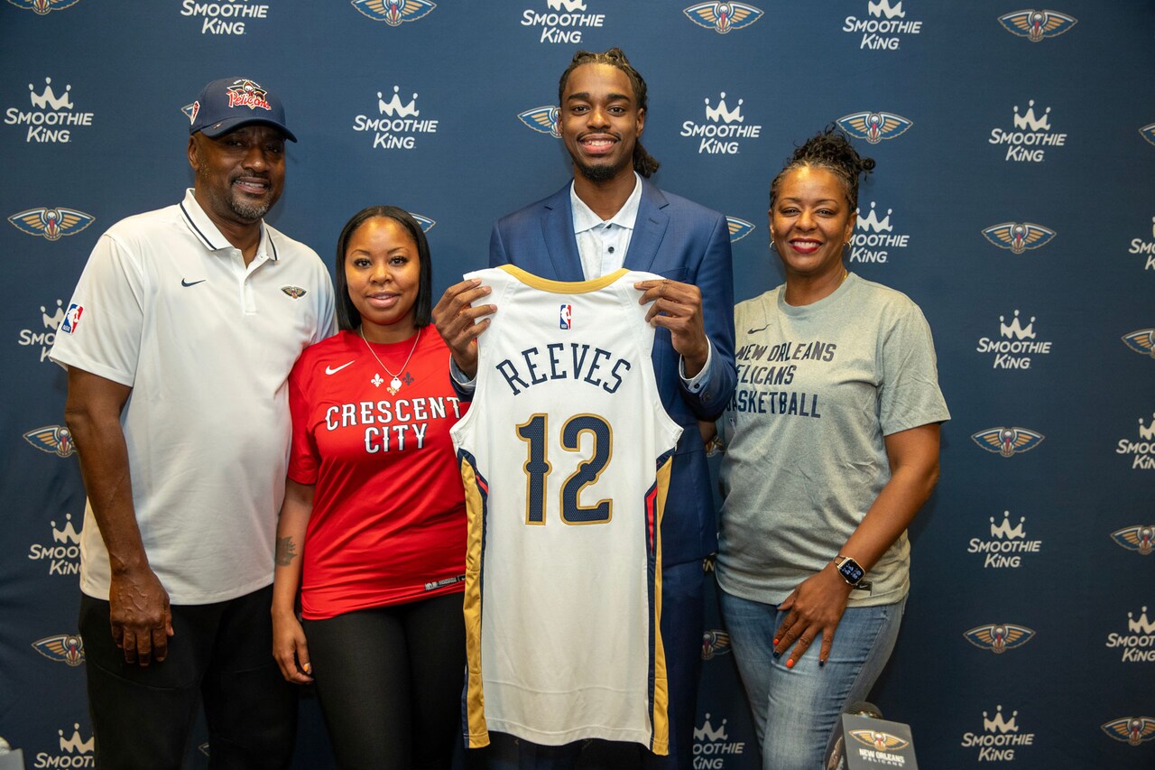 Photos: Yves Missi, Antonio Reeves introductory press conference | New ...