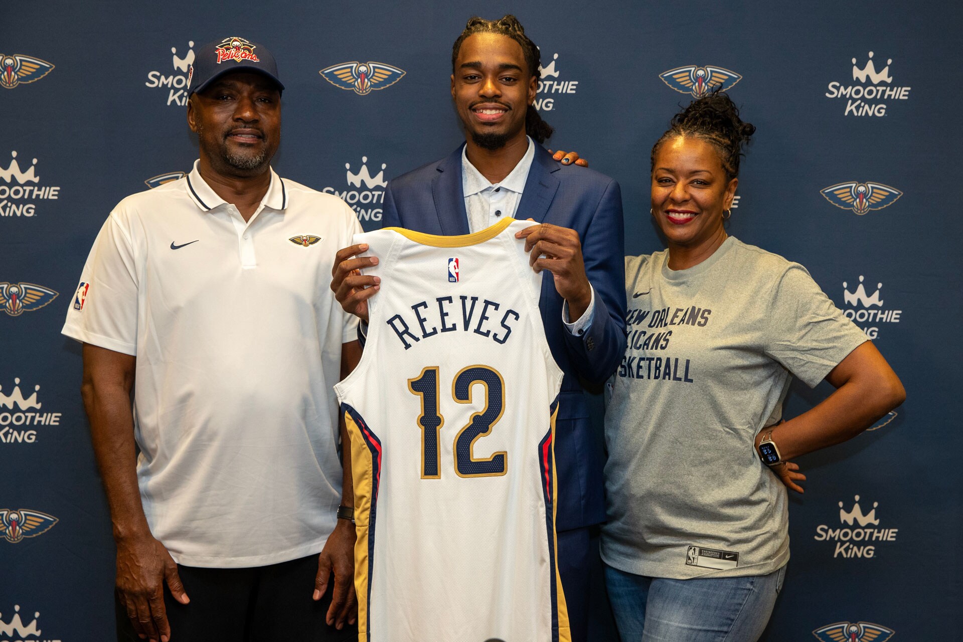 Photos: Yves Missi, Antonio Reeves introductory press conference Photo ...