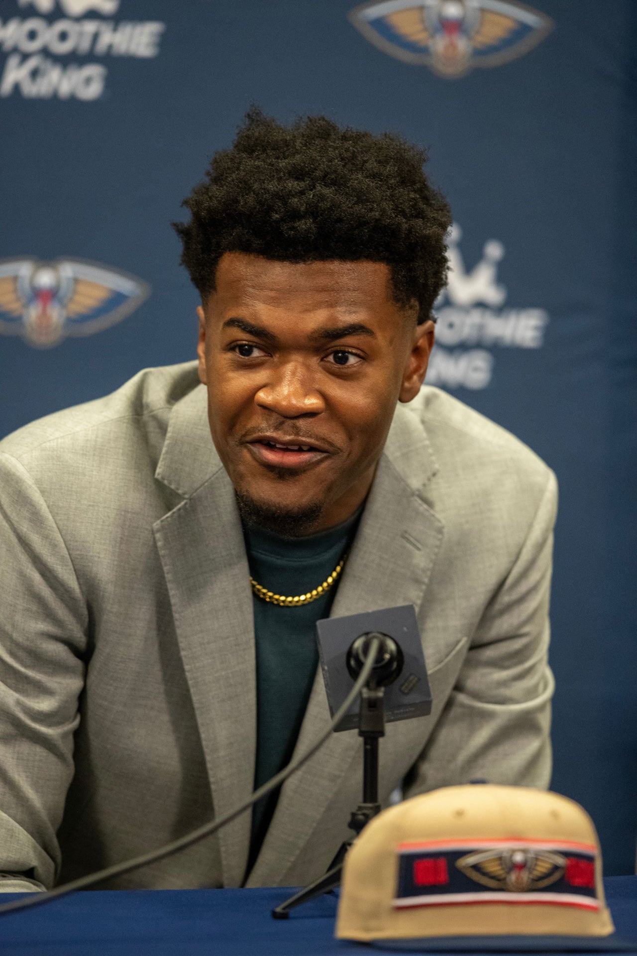 Photos: Yves Missi, Antonio Reeves introductory press conference | New ...