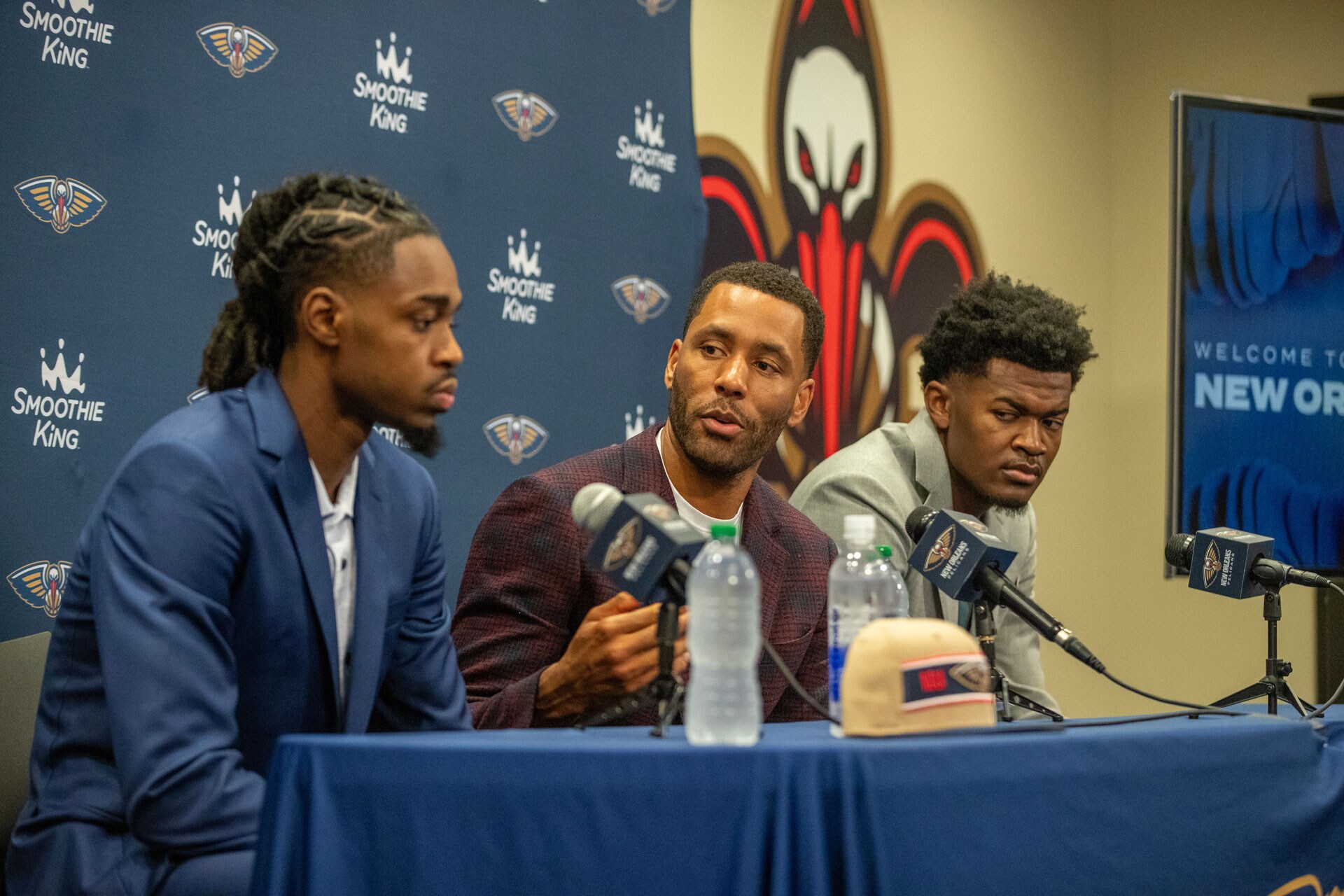 Photos: Yves Missi, Antonio Reeves introductory press conference Photo ...