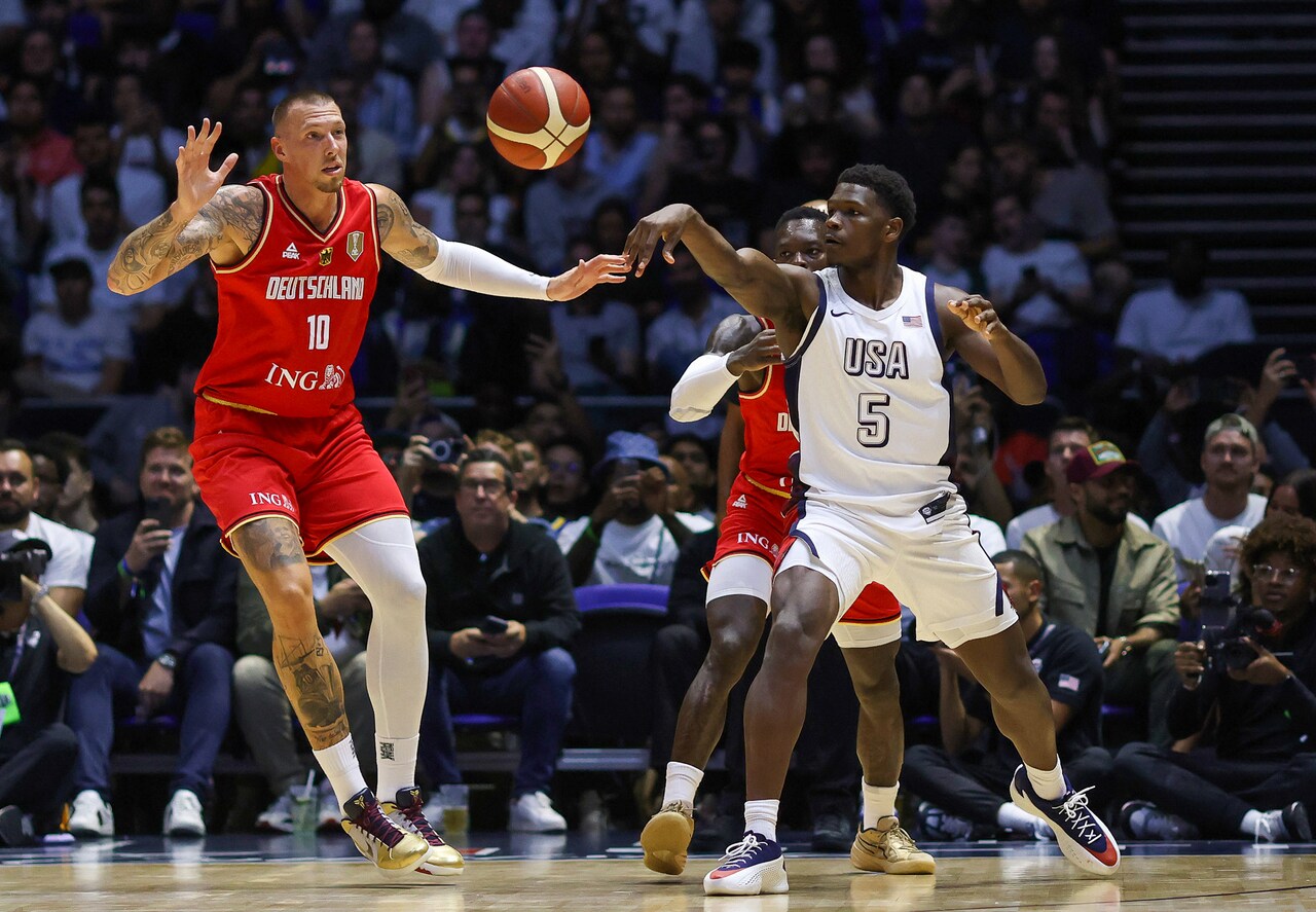 Photos: Daniel Theis with Team Germany in USA Basketball showcase ...