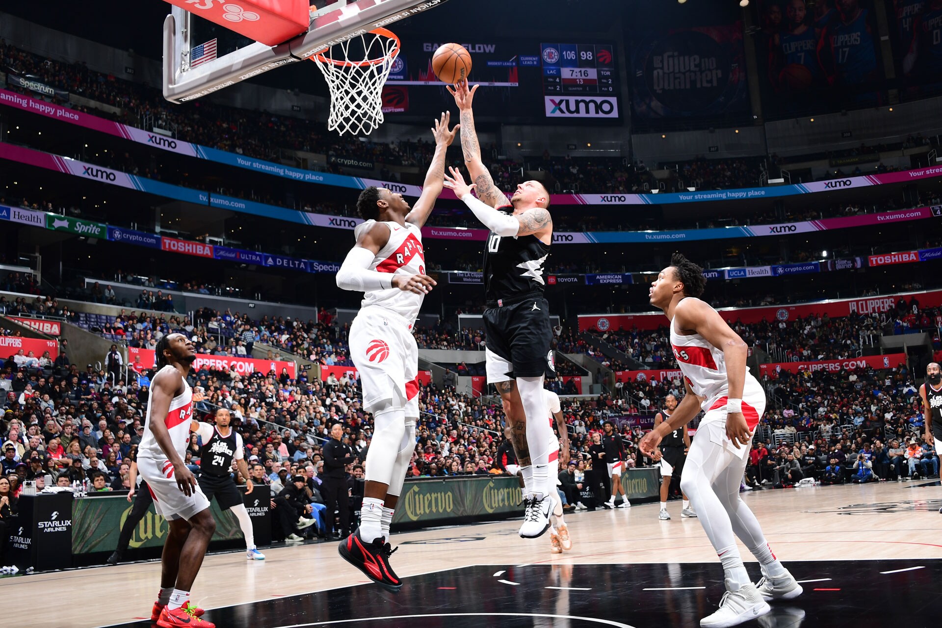 Meet the Pelicans Roster: Daniel Theis Photo Gallery | NBA.com