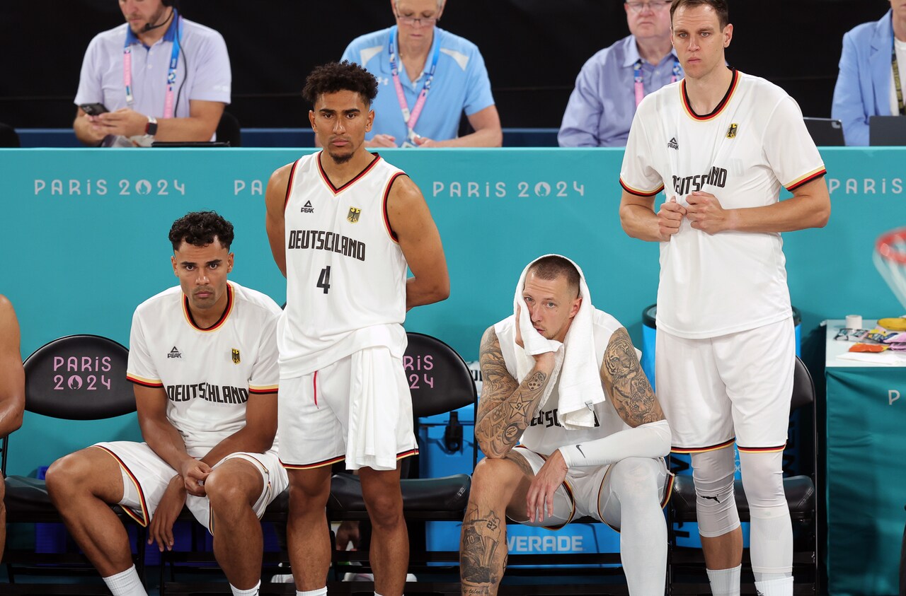 Pelicans in Paris: Daniel Theis, Germany lose to Serbia in Olympic ...