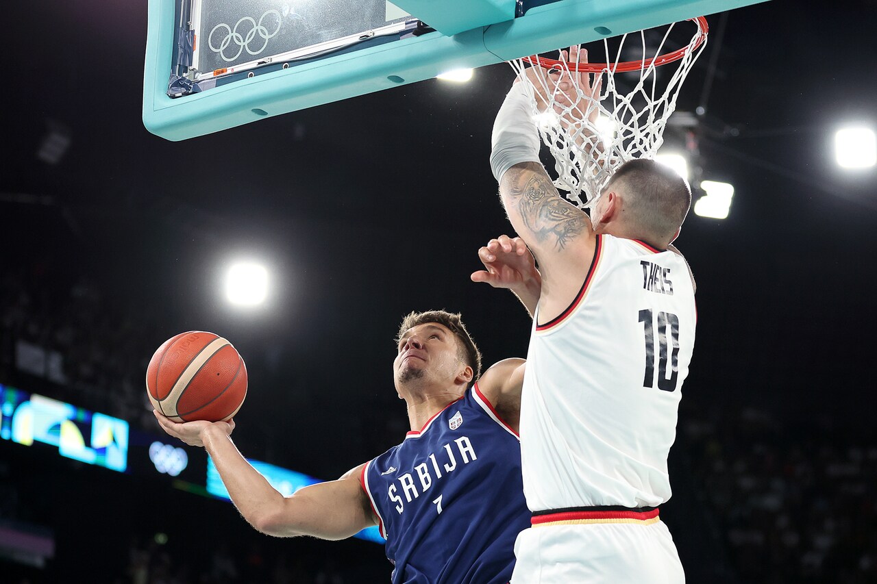 Pelicans in Paris: Daniel Theis, Germany lose to Serbia in Olympic ...