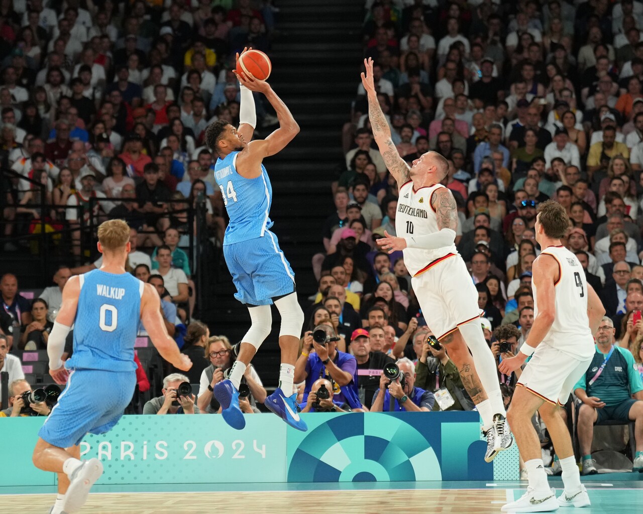 Photos: Daniel Theis, Germany defeats Greece in 2024 Olympics ...