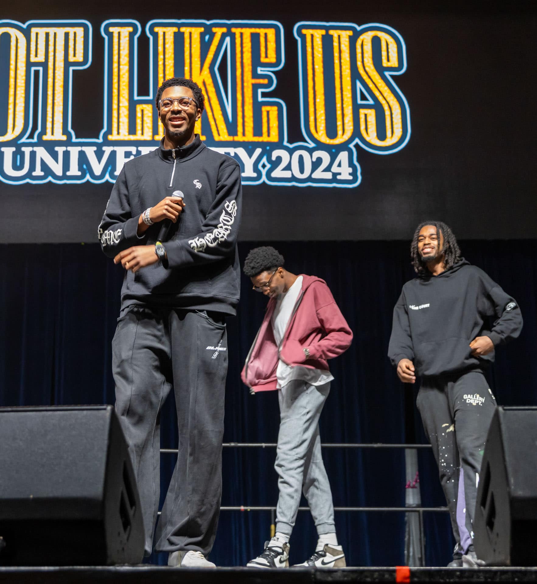 Photos: Pelicans players attend 2024 Southern University Greek Step ...