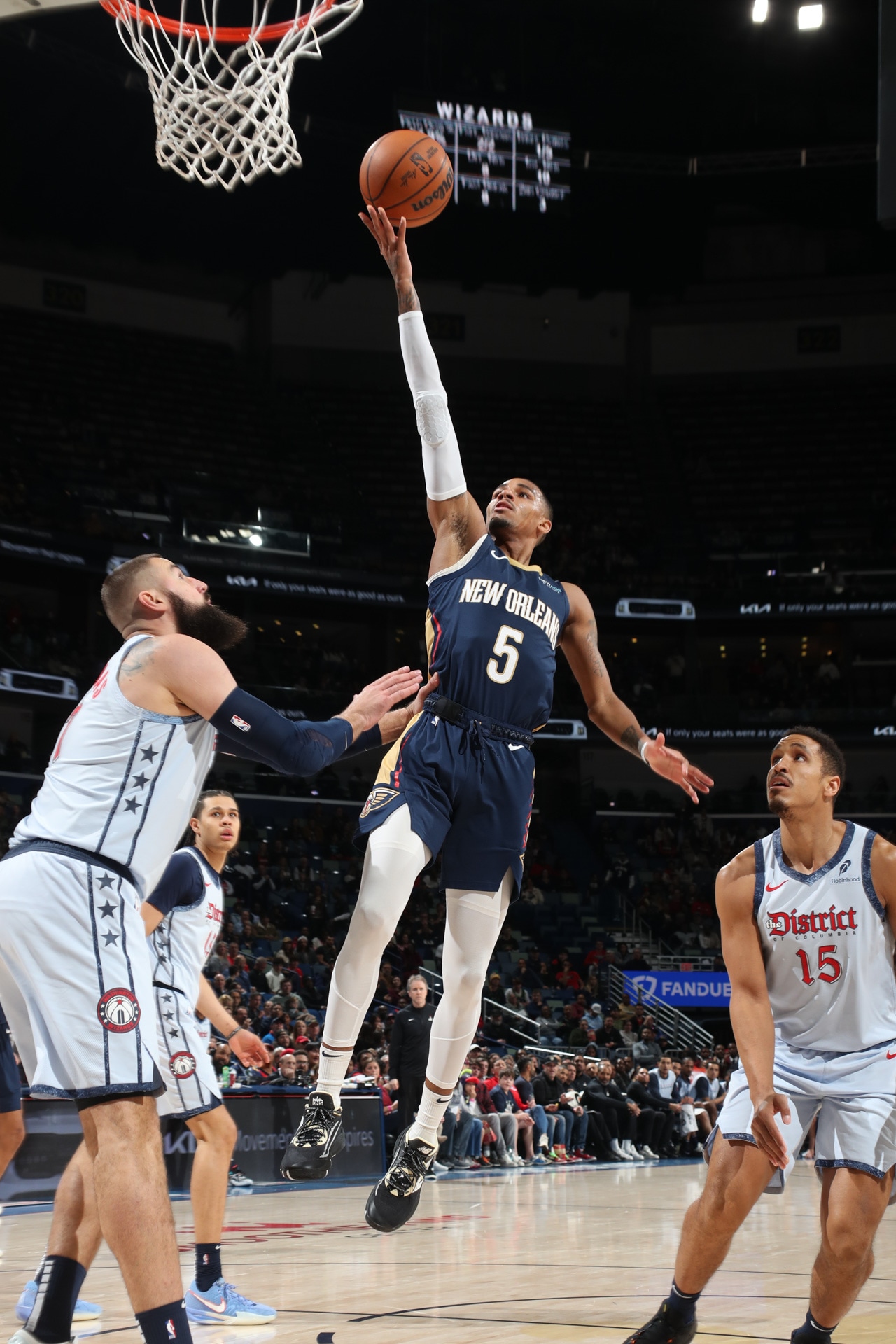 Photos: Dejounte Murray 2024-25 Season in Review | New Orleans Pelicans
