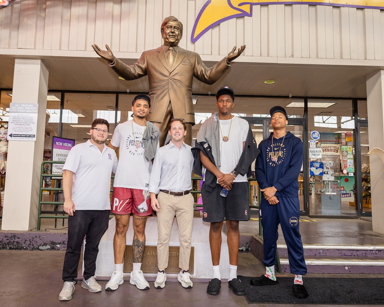 Photos: 2025 Pelicans rookies tour New Orleans | New Orleans Pelicans