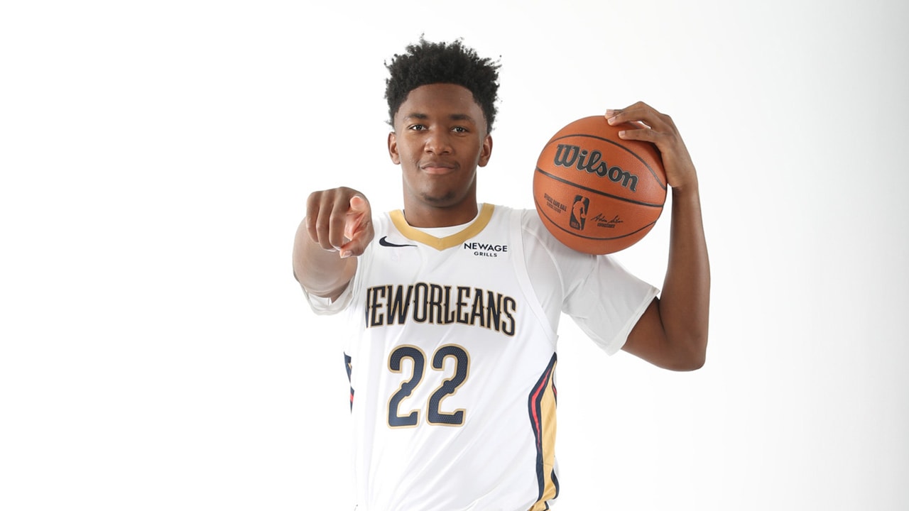 Photos: First Look at Pelicans Rookies in Uniform | New Orleans Pelicans