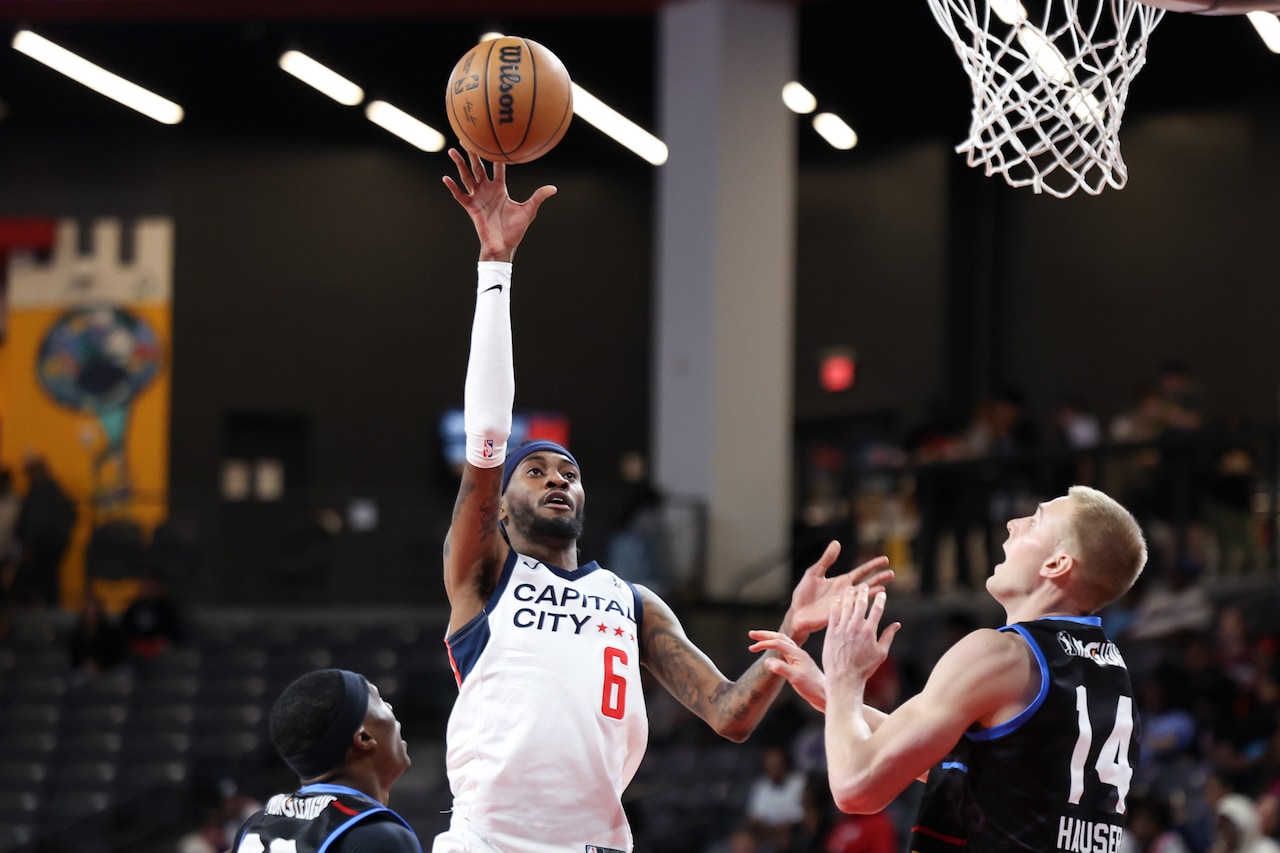 Photos: Jalen McDaniels | Meet the Pelicans Roster | New Orleans Pelicans