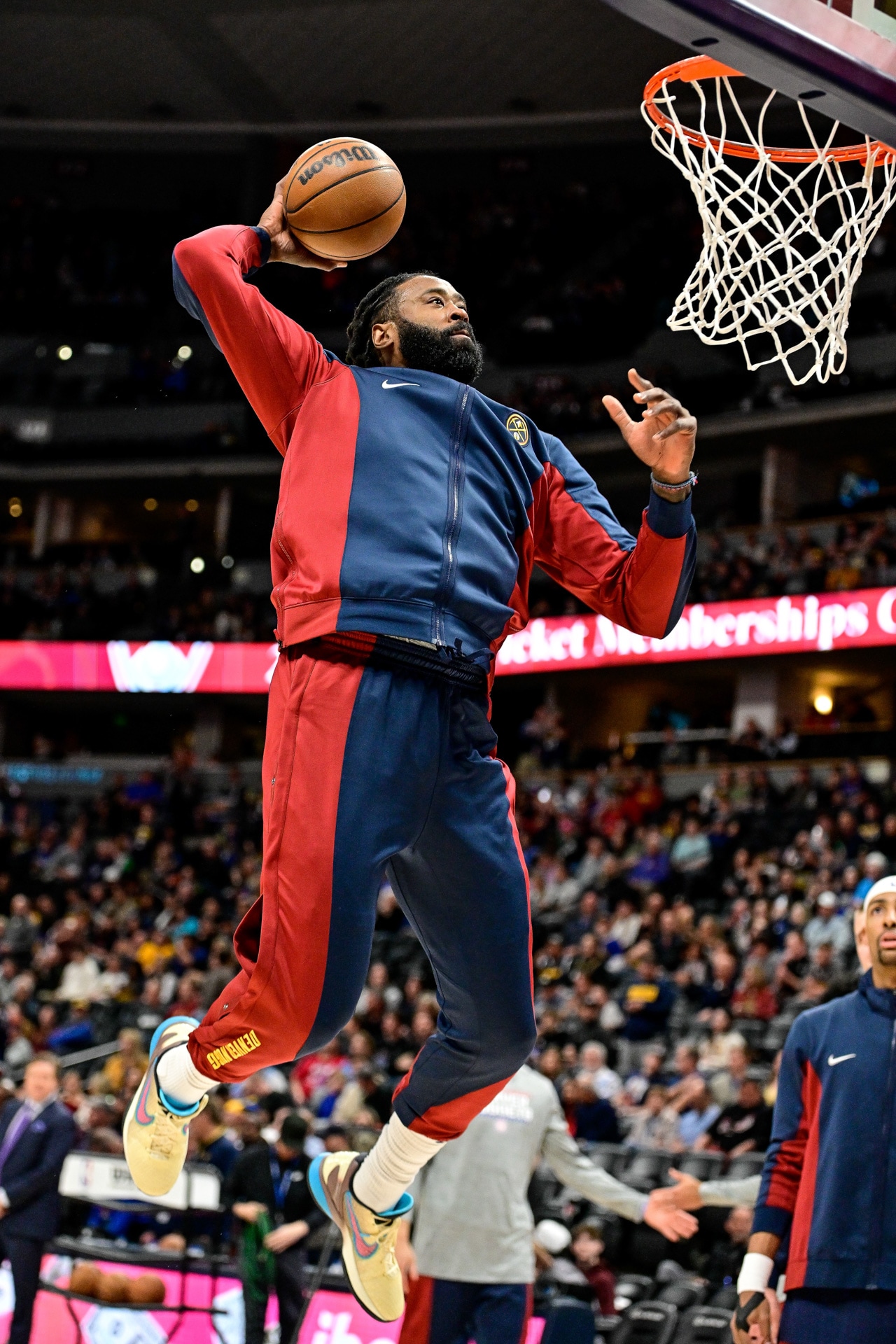 Pelicans sign free agent center DeAndre Jordan