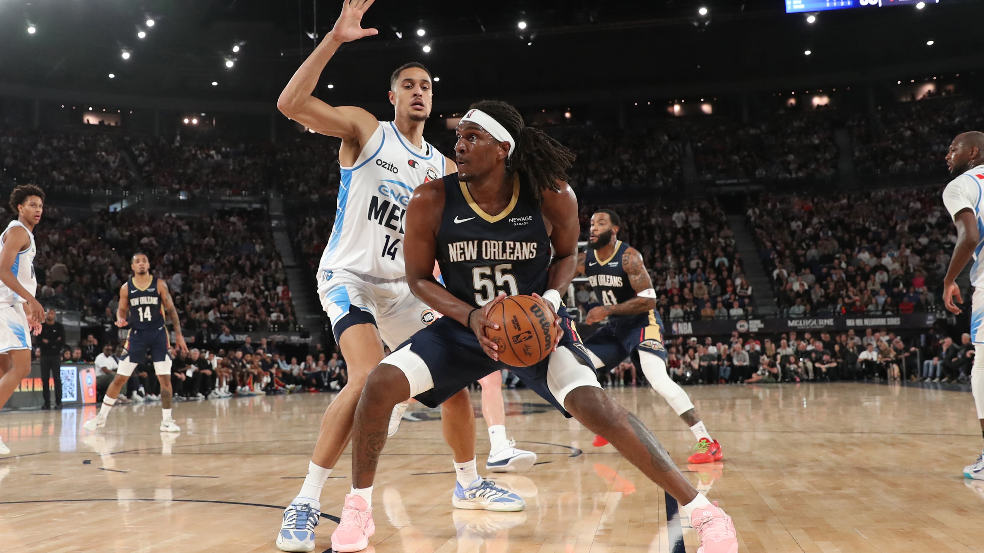 NBA Superlatives 2025-26: Pelicans center Kevon Looney | New Orleans ...