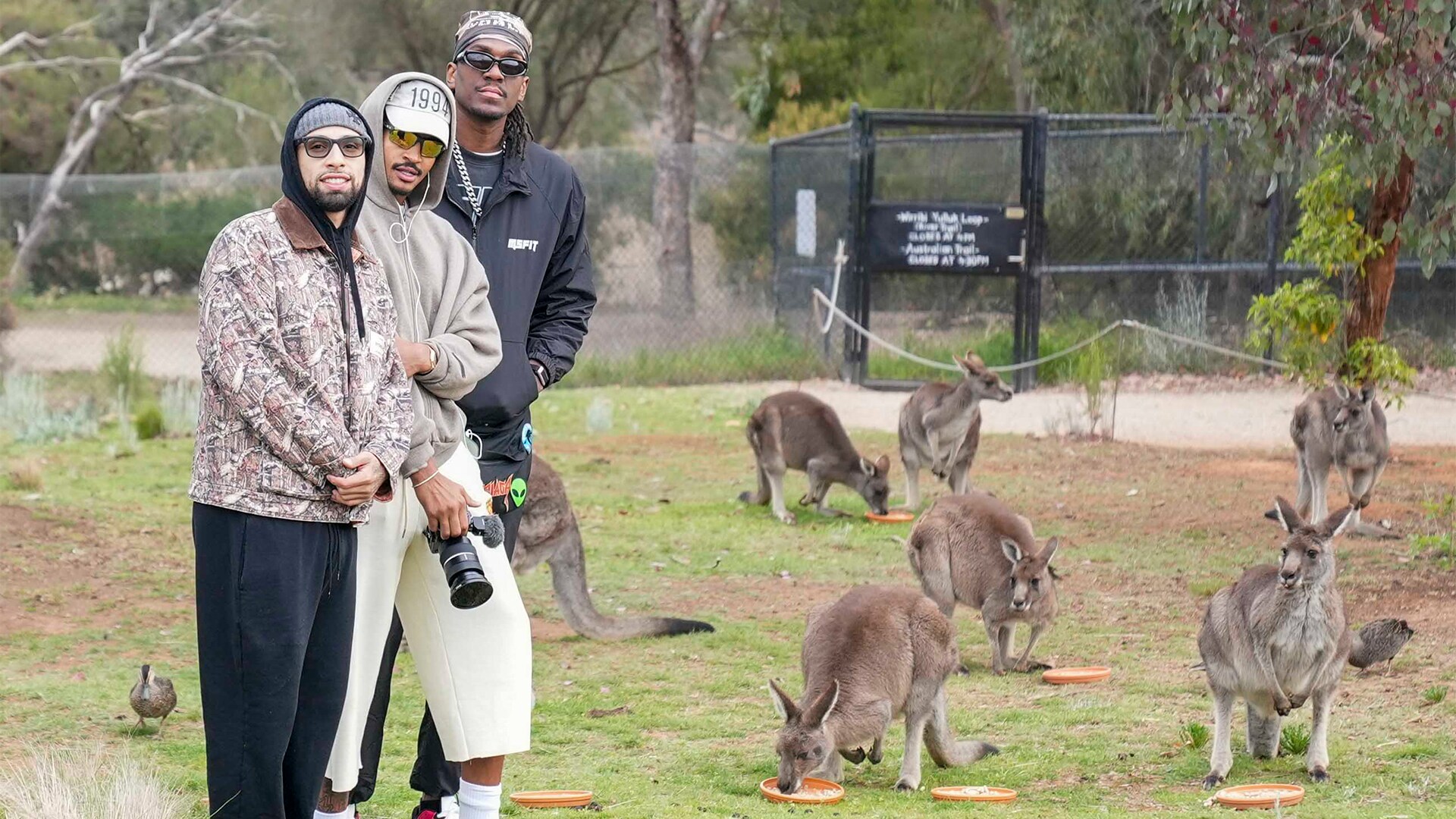 Pelicans visit Werribee Open Range Zoo | NBA x NBL Melbourne Series 10 ...