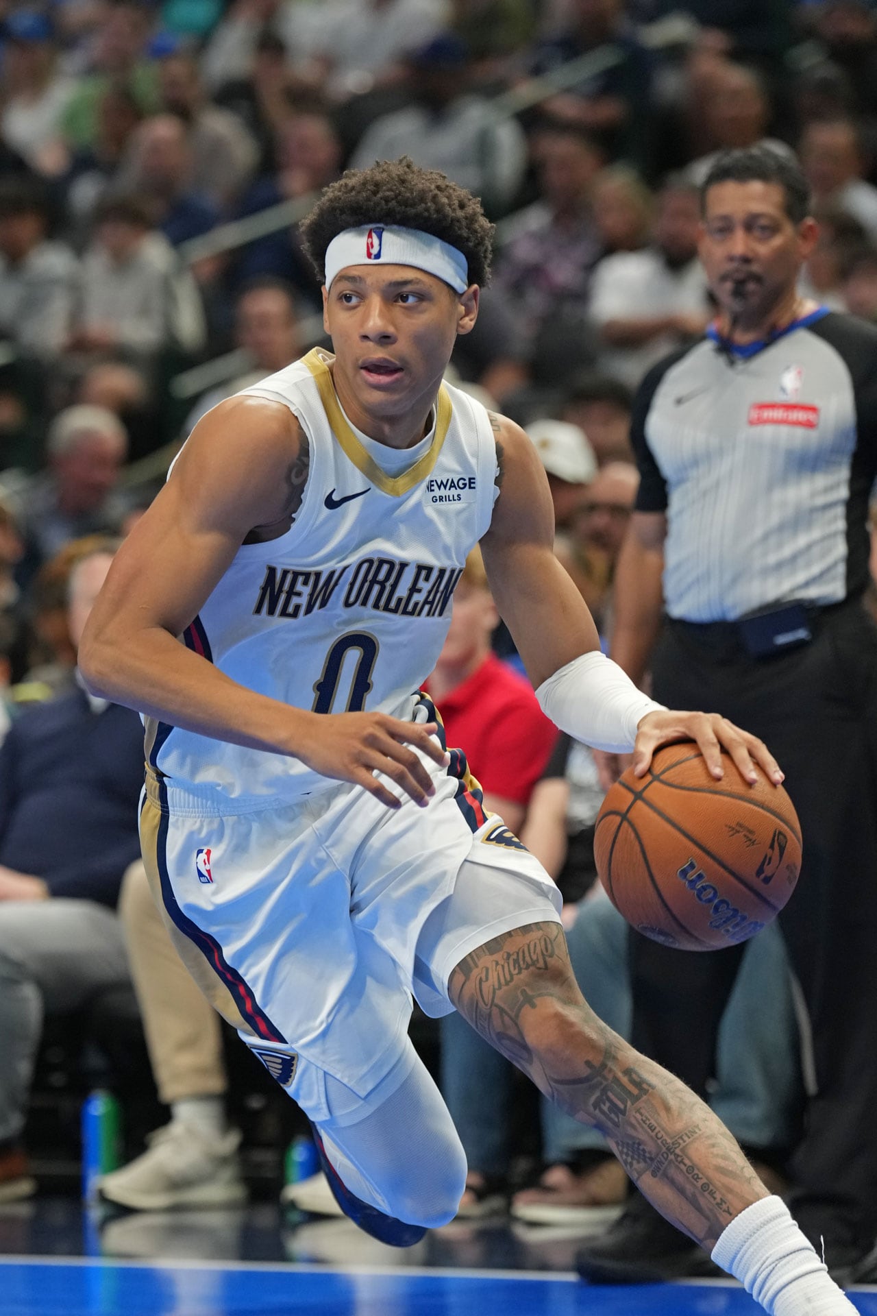 Jeremiah Fears and Derik Queen named to 2025-26 Kia NBA All-Rookie ...