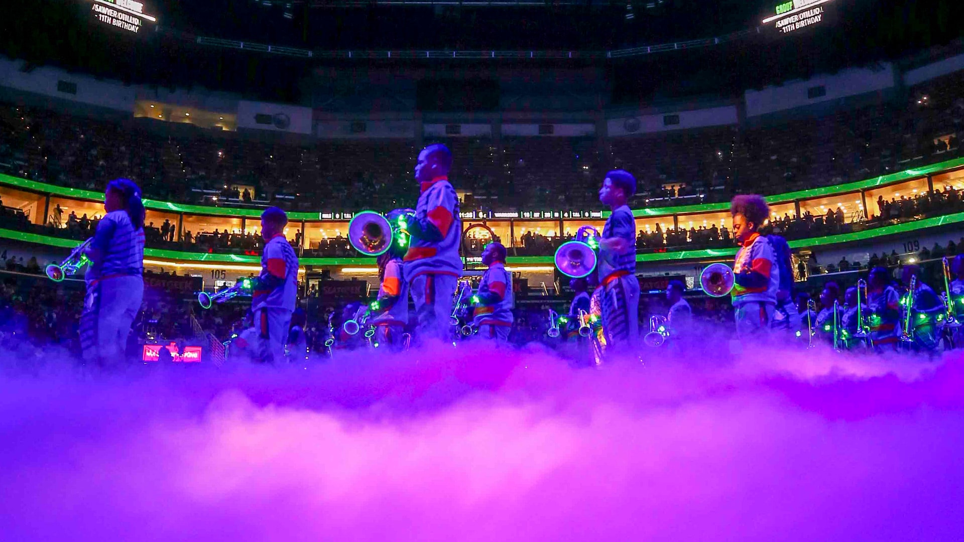 Photos: Pelicans vs. Warriors | Fans and Entertainment 11/16/25 | New ...