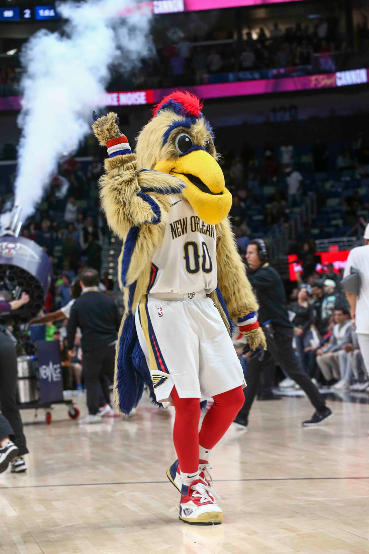 Photos: Pelicans vs. Rockets | Fans and Entertainment 12/18/25 | New ...