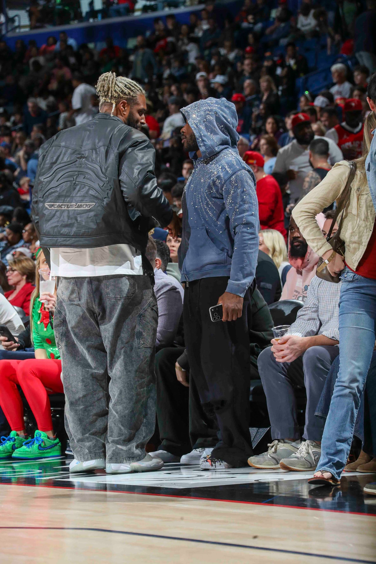 Photos: Pelicans vs. Rockets | Fans and Entertainment 12/18/25 | New ...