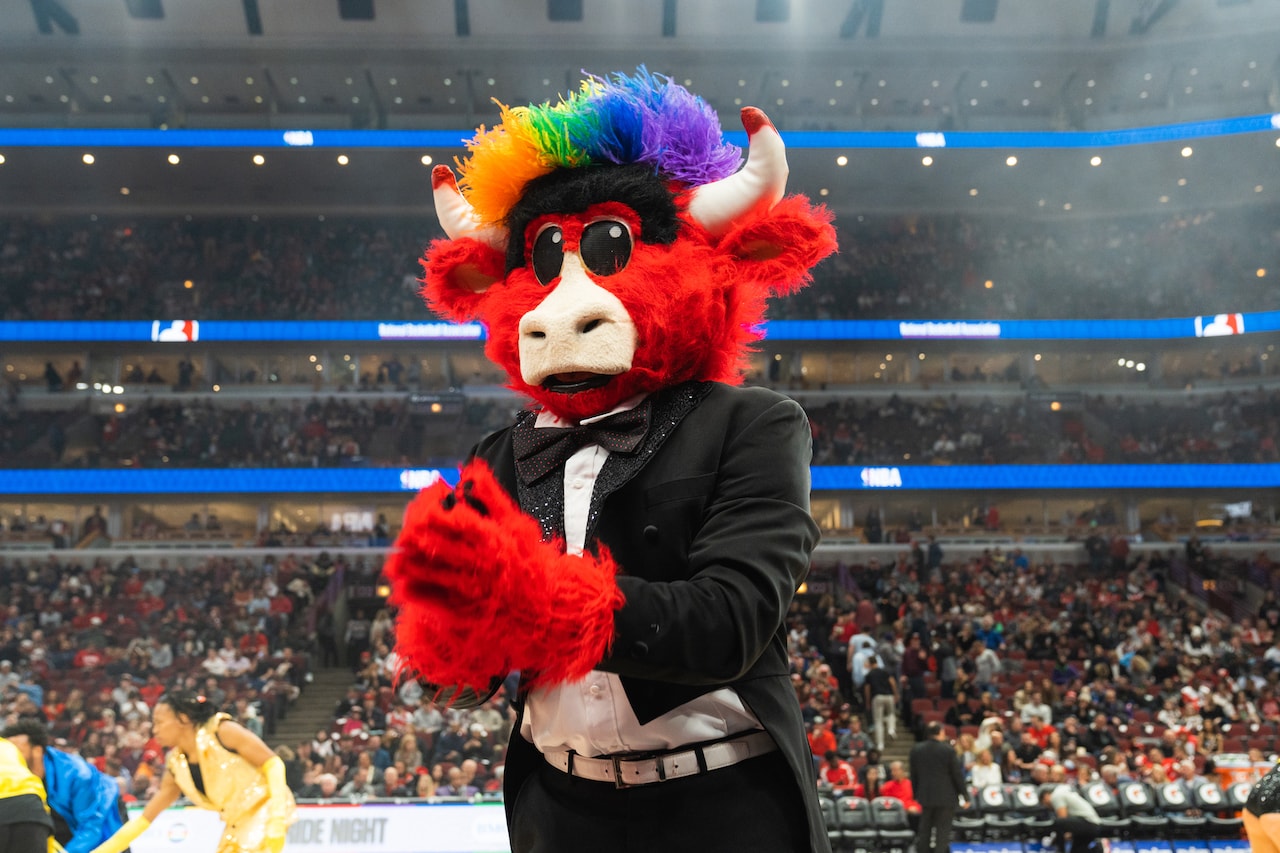 Bulls and BMO Host 5th Annual Pride Night at the United Center | Chicago Bulls