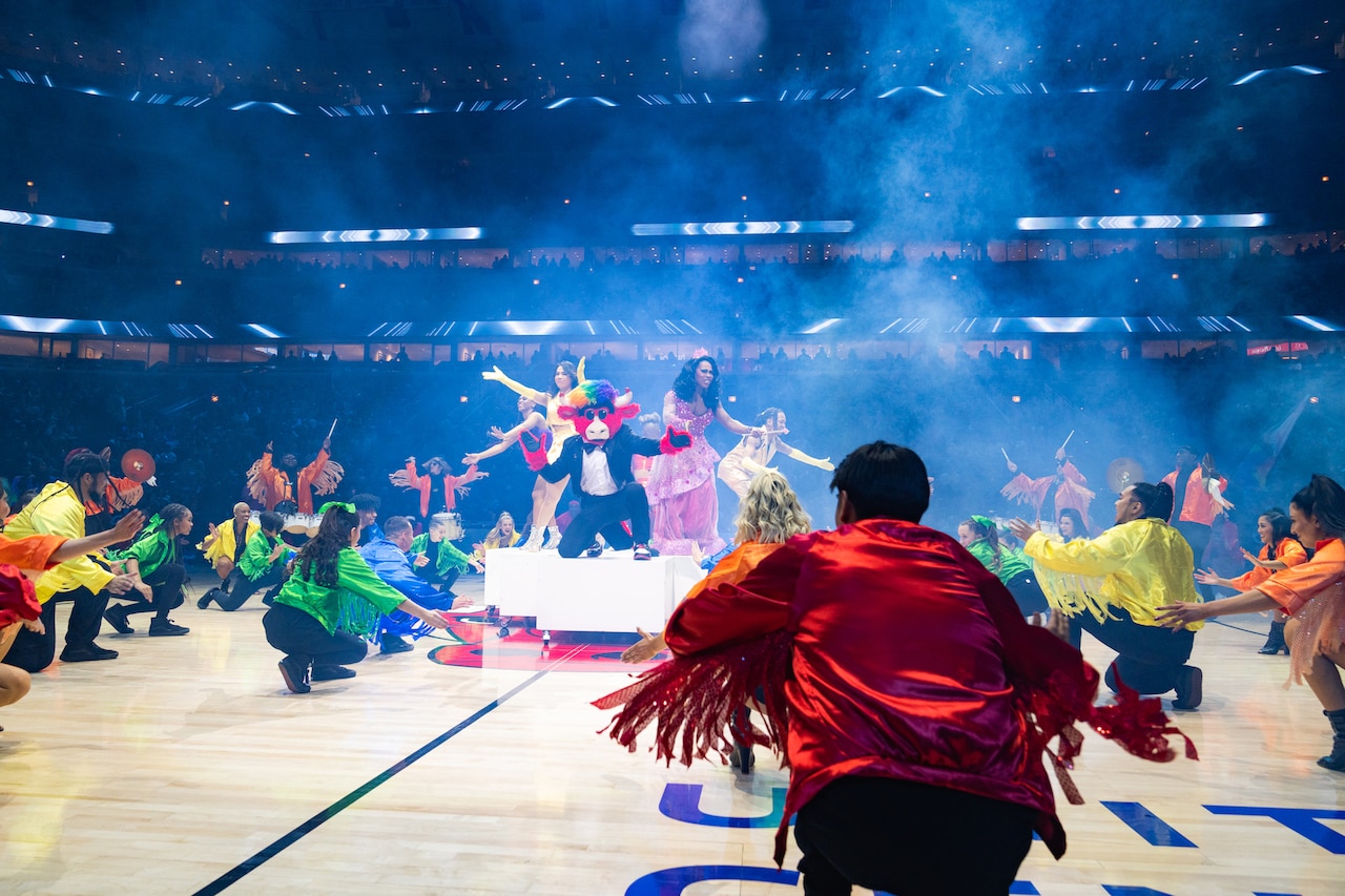 Bulls and BMO Host 5th Annual Pride Night at the United Center | Chicago Bulls
