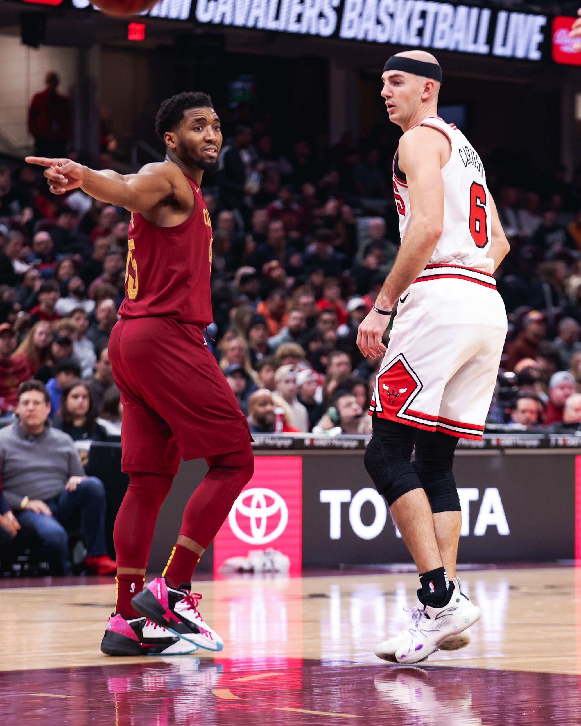 Bulls fall to Cavs in OT, Donovan Mitchell scores 71 points | Chicago Bulls