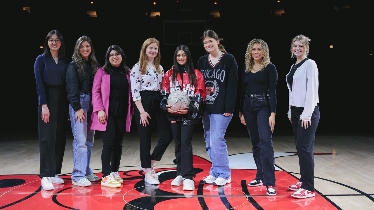 Women's History Month: Women of the 2022-23 Chicago Bulls Photo Gallery ...